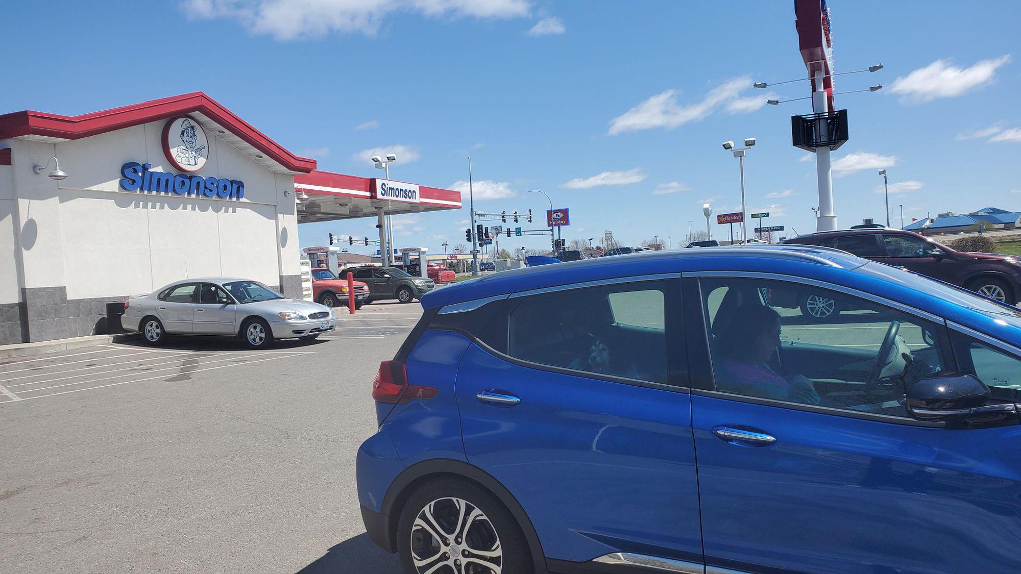 Simonson Station Store Alexandria | Alexandria, MN | EV Station