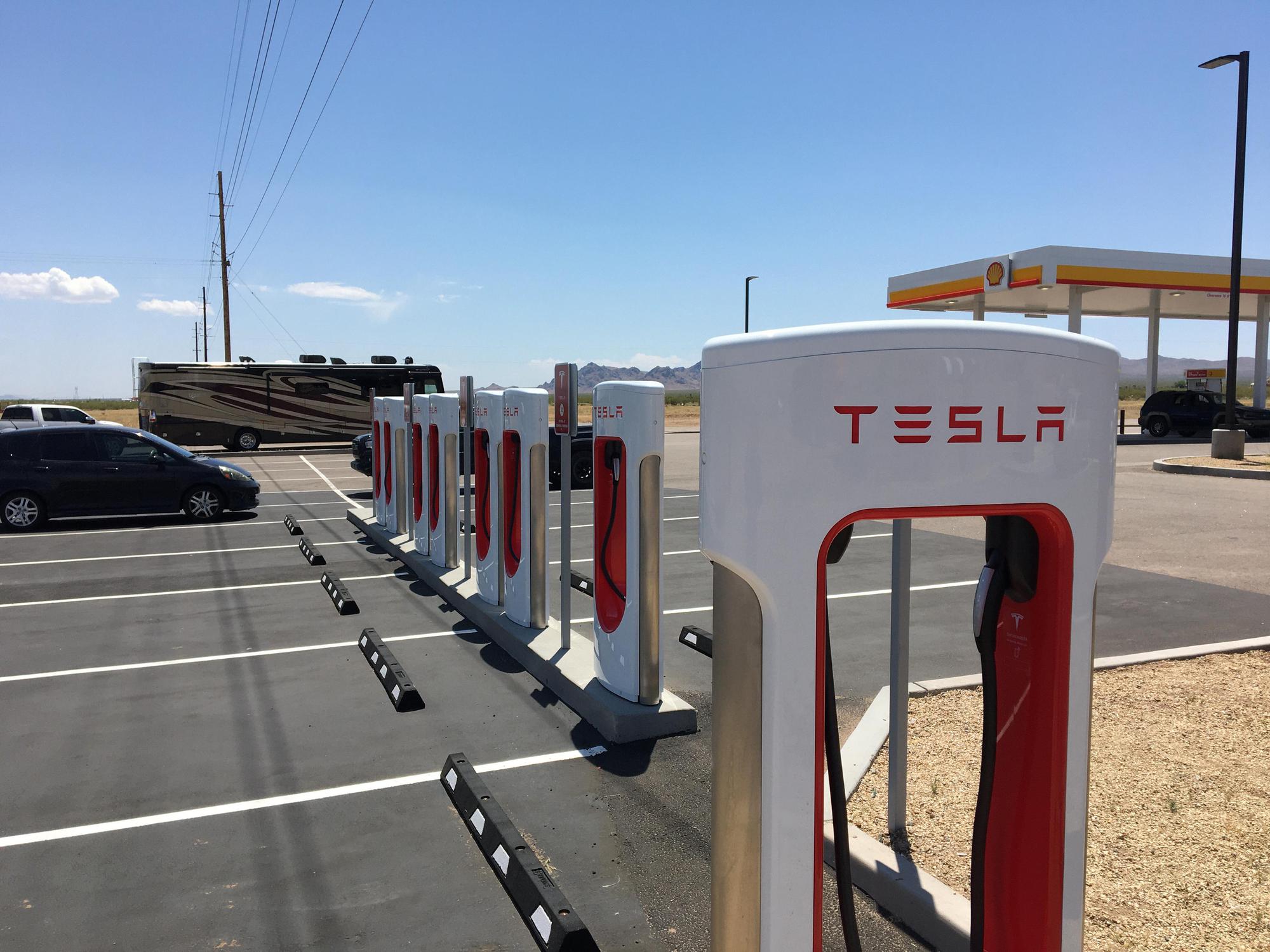 Shell | White Hills, AZ | EV Station