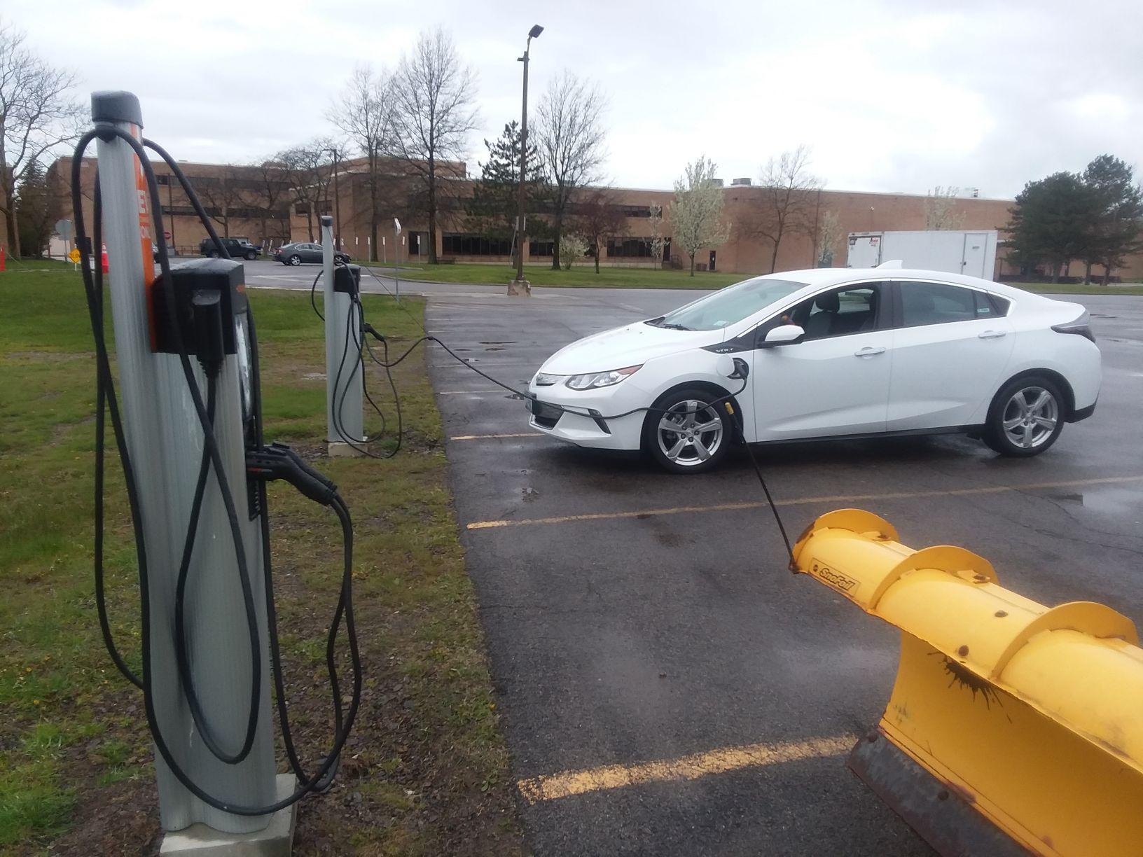 ECC South Campus | Orchard Park, NY | EV Station