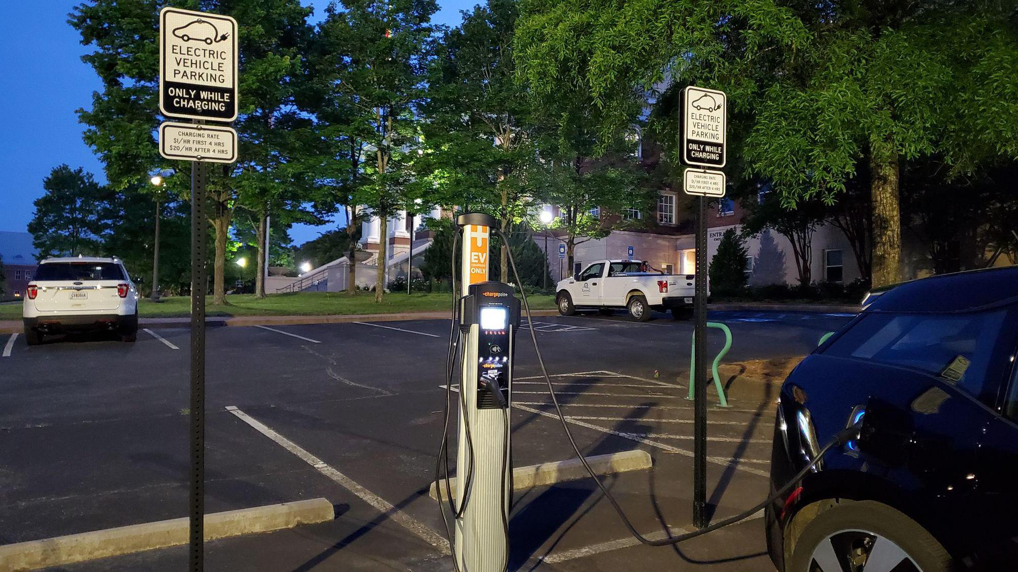 Roswell City Hall - North Lot | Roswell, GA | EV Station