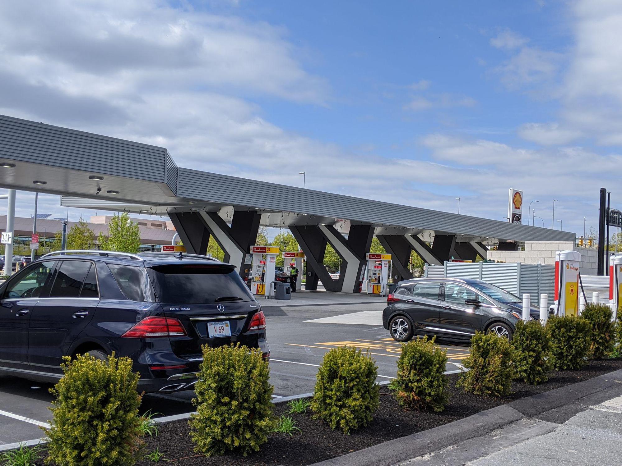 Shell Logan Airport | Boston, MA | EV Station