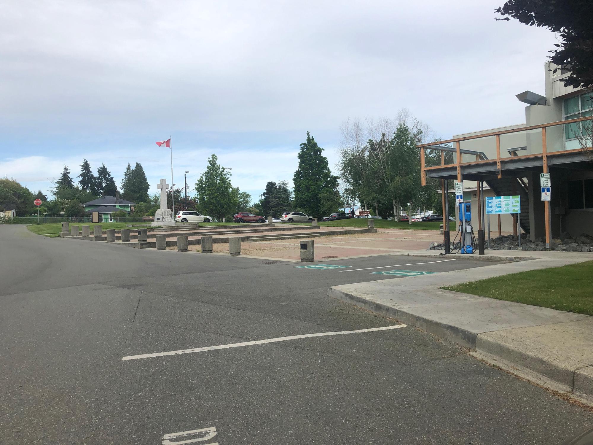 Parksville Public Library | Parksville, BC | EV Station