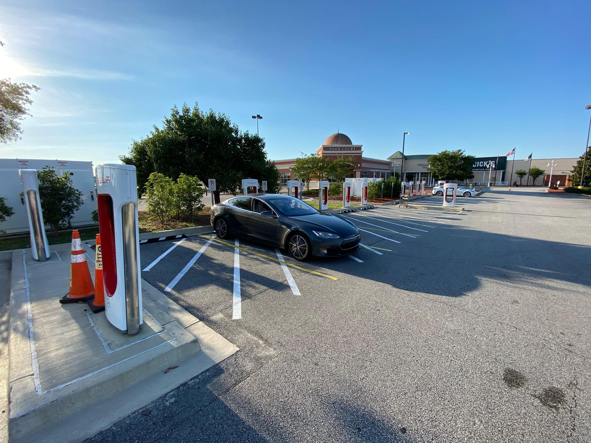 Magnolia Mall | Florence, SC | EV Station