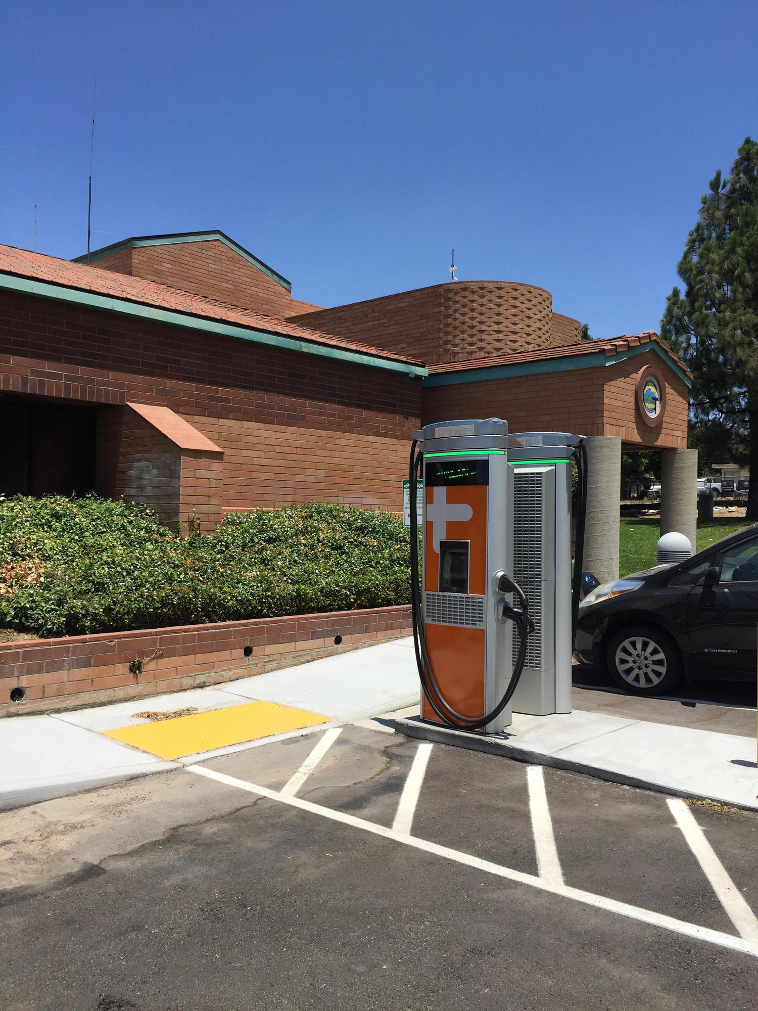 Grand Terrace Branch Library | Grand Terrace, CA | EV Station