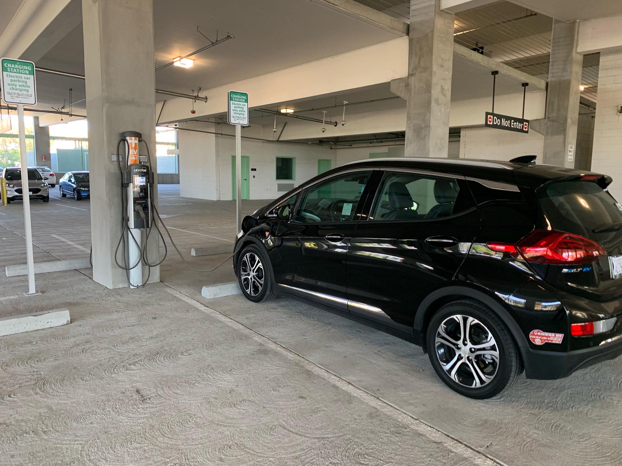 BART/VTA - Milpitas Transit Center | Milpitas, CA | EV Station