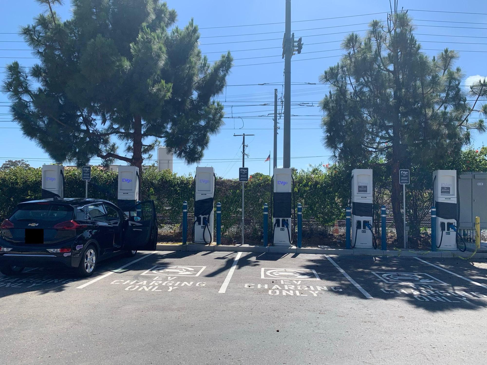 Caltrans District 11 Headquarters (1) | San Diego, CA | EV Station