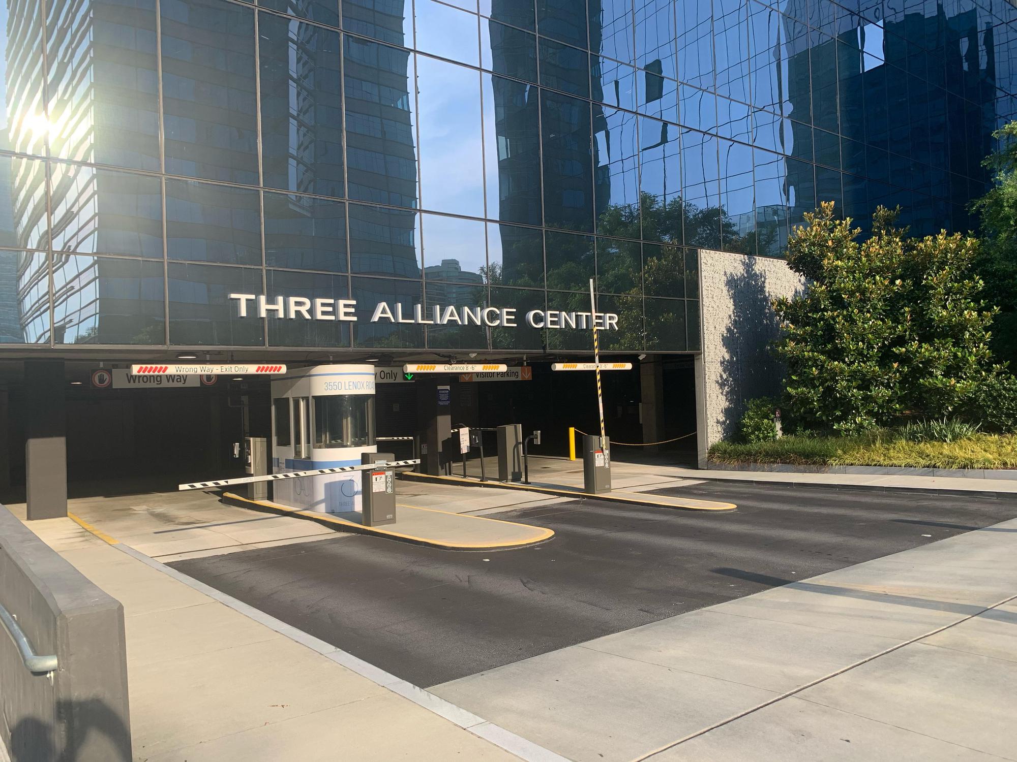 Three Alliance Center | Atlanta, GA | EV Station