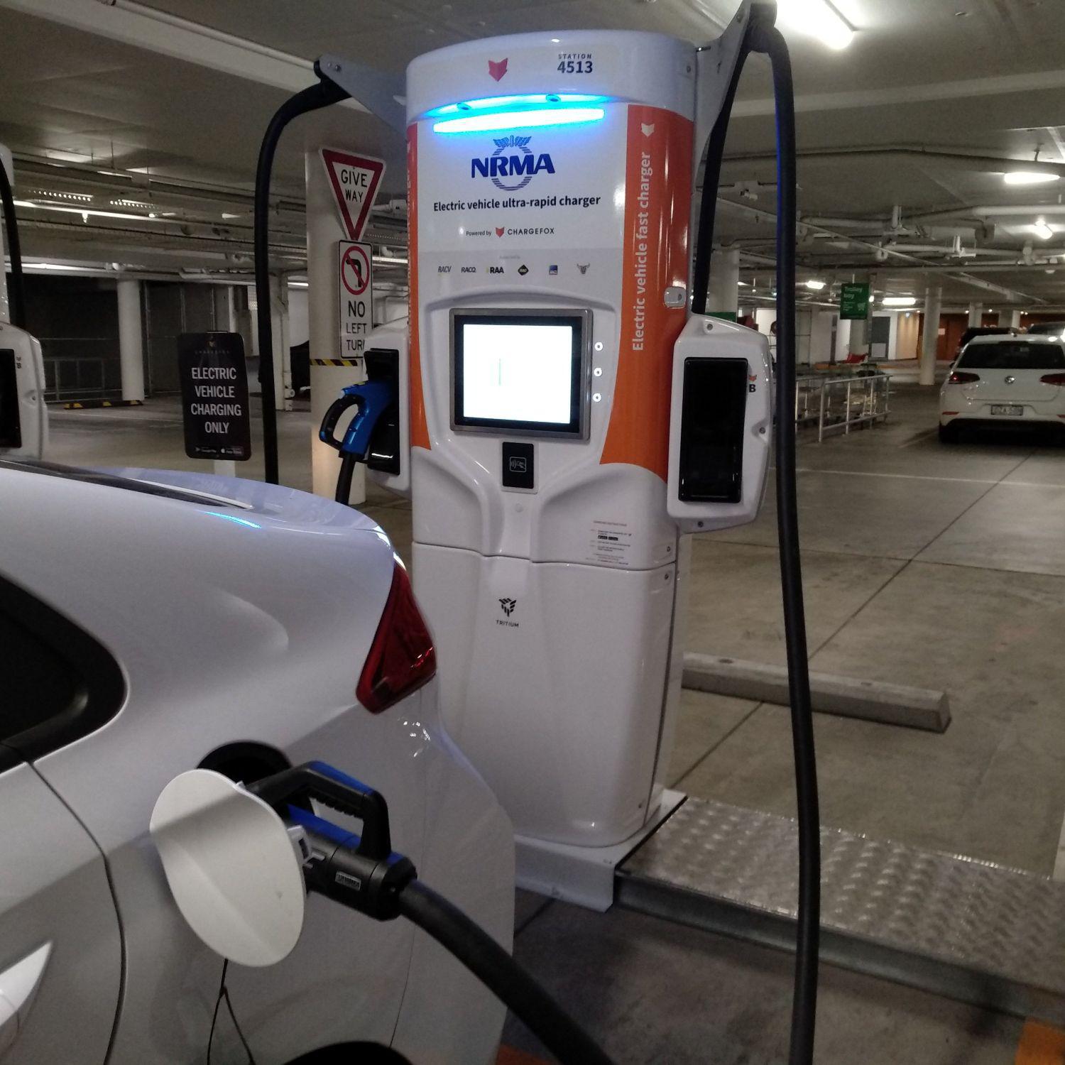 Woolworths Shell Cove | Shell Cove, NSW | EV Station