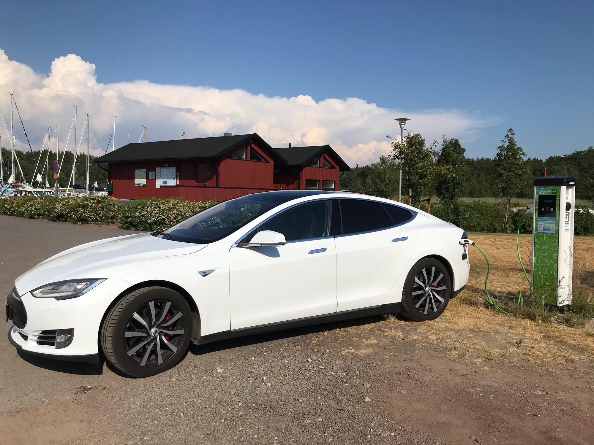 Iniö | Hinnskär, Suomi | EV Station