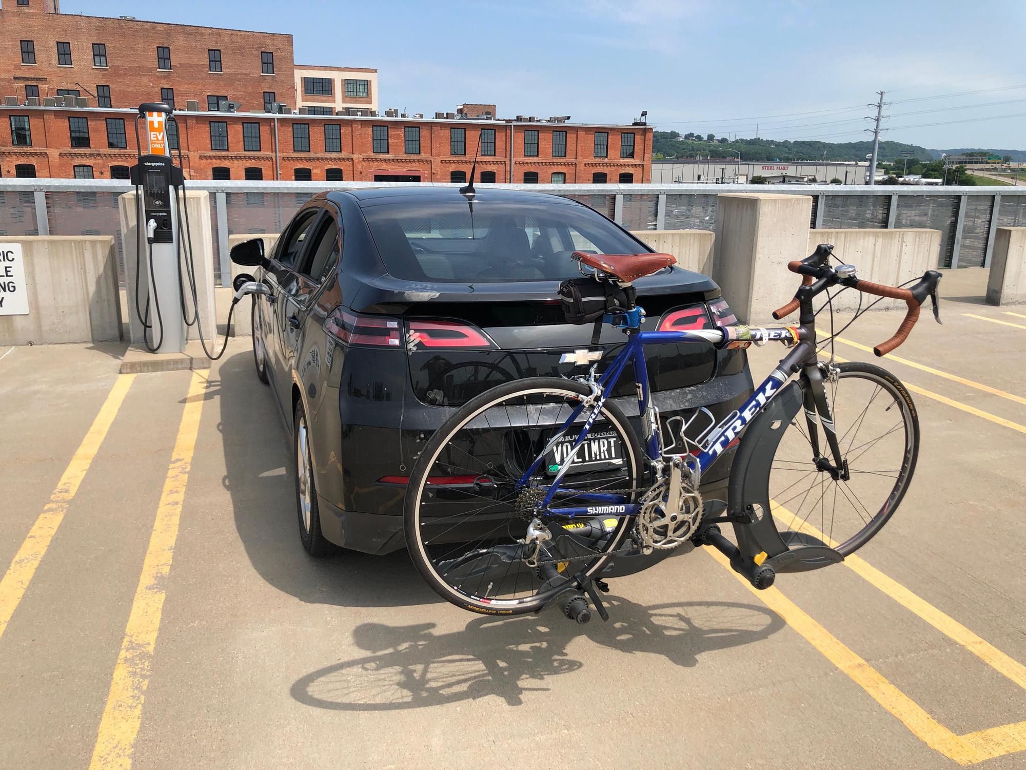Intermodal Parking Ramp | Dubuque, IA | EV Station