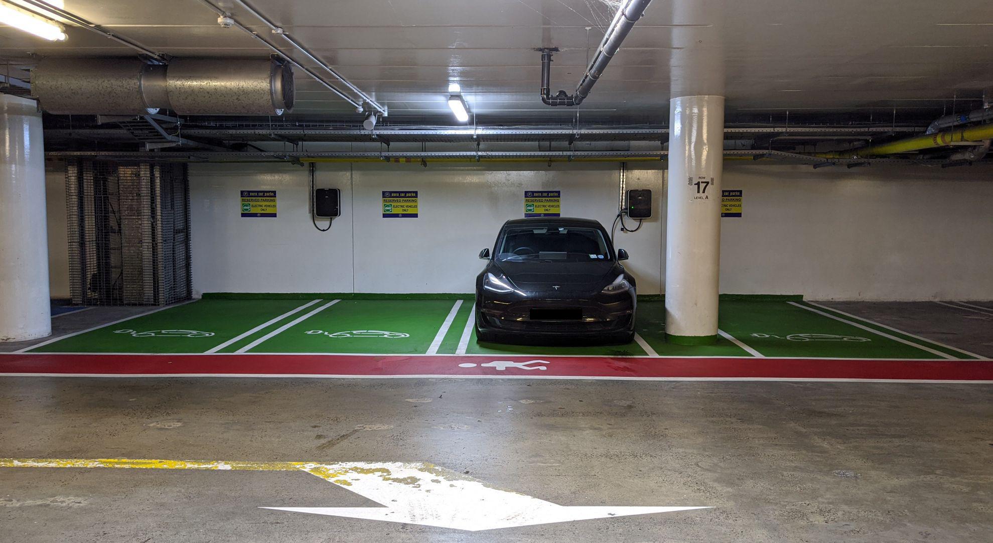 Athlone Town Centre Multistorey Car Park | Athlone, WH | EV Station