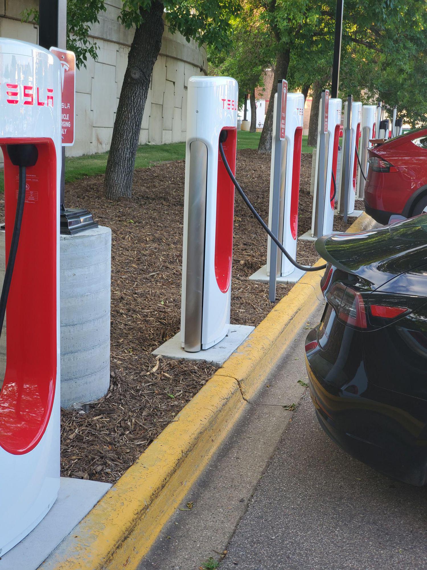 Target | St Louis Park, MN | EV Station