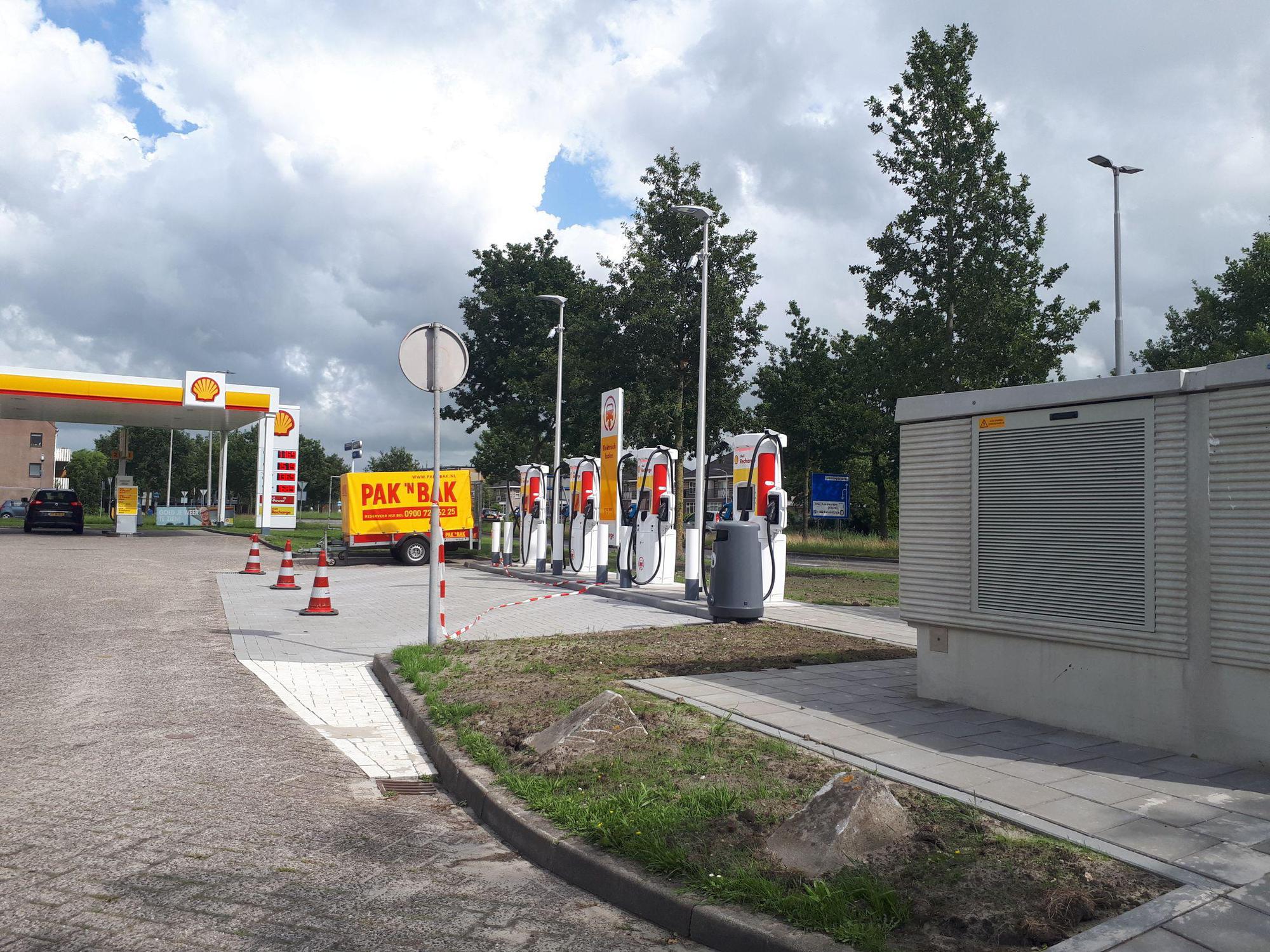 Shell | Leeuwarden, FR | EV Station
