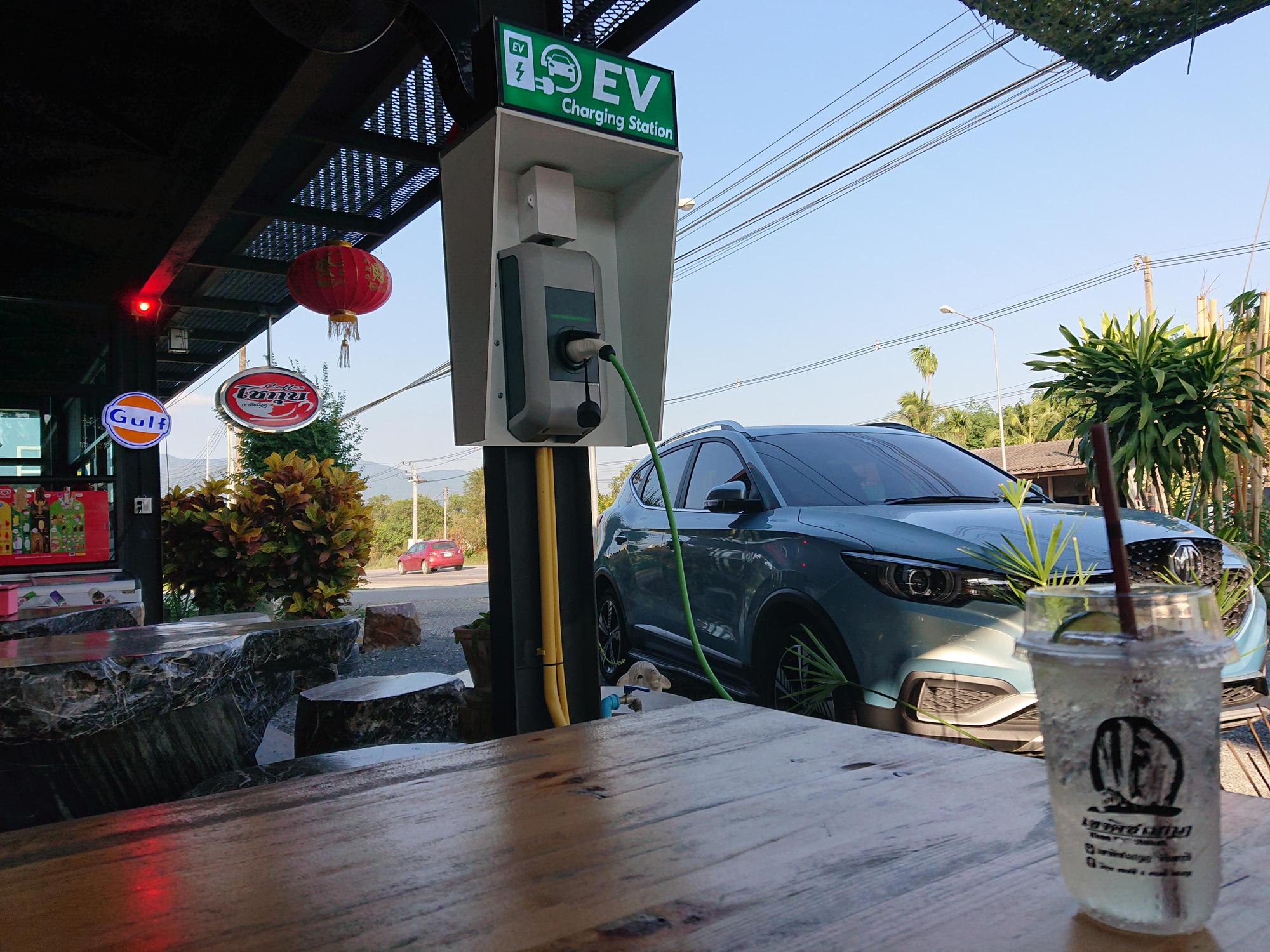 Shogun Coffee | Tambon Sak Thai, จ.จันทบุรี | EV Station