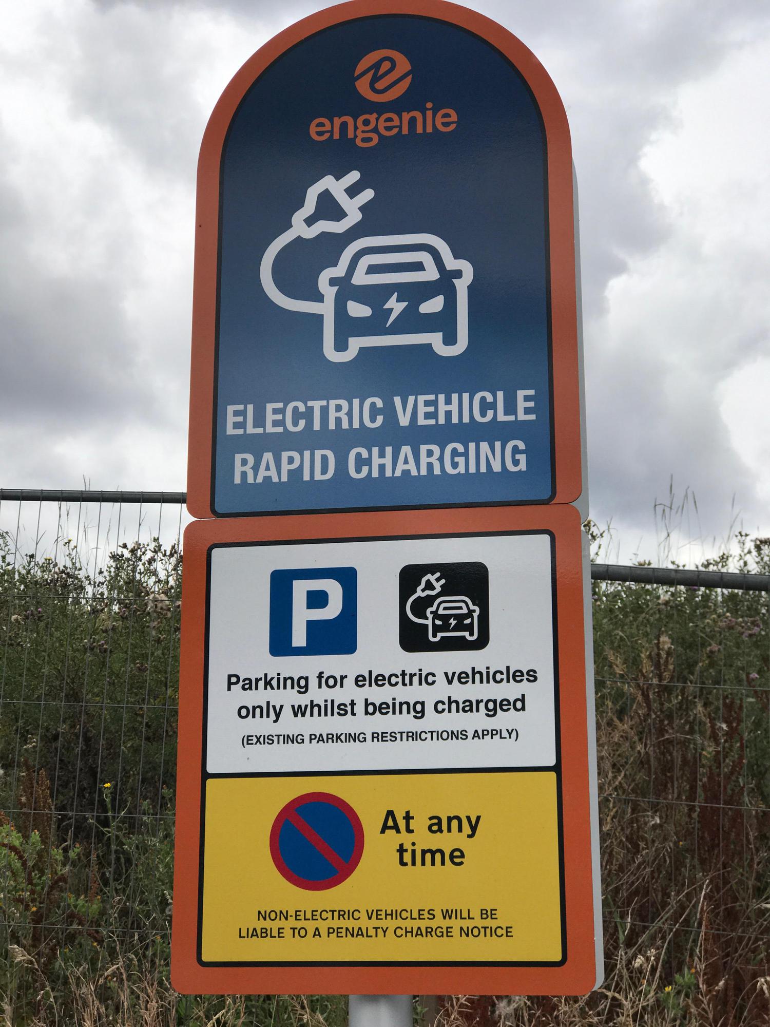 Spring River Pub Swanscombe | Ebbsfleet Valley, England | EV Station