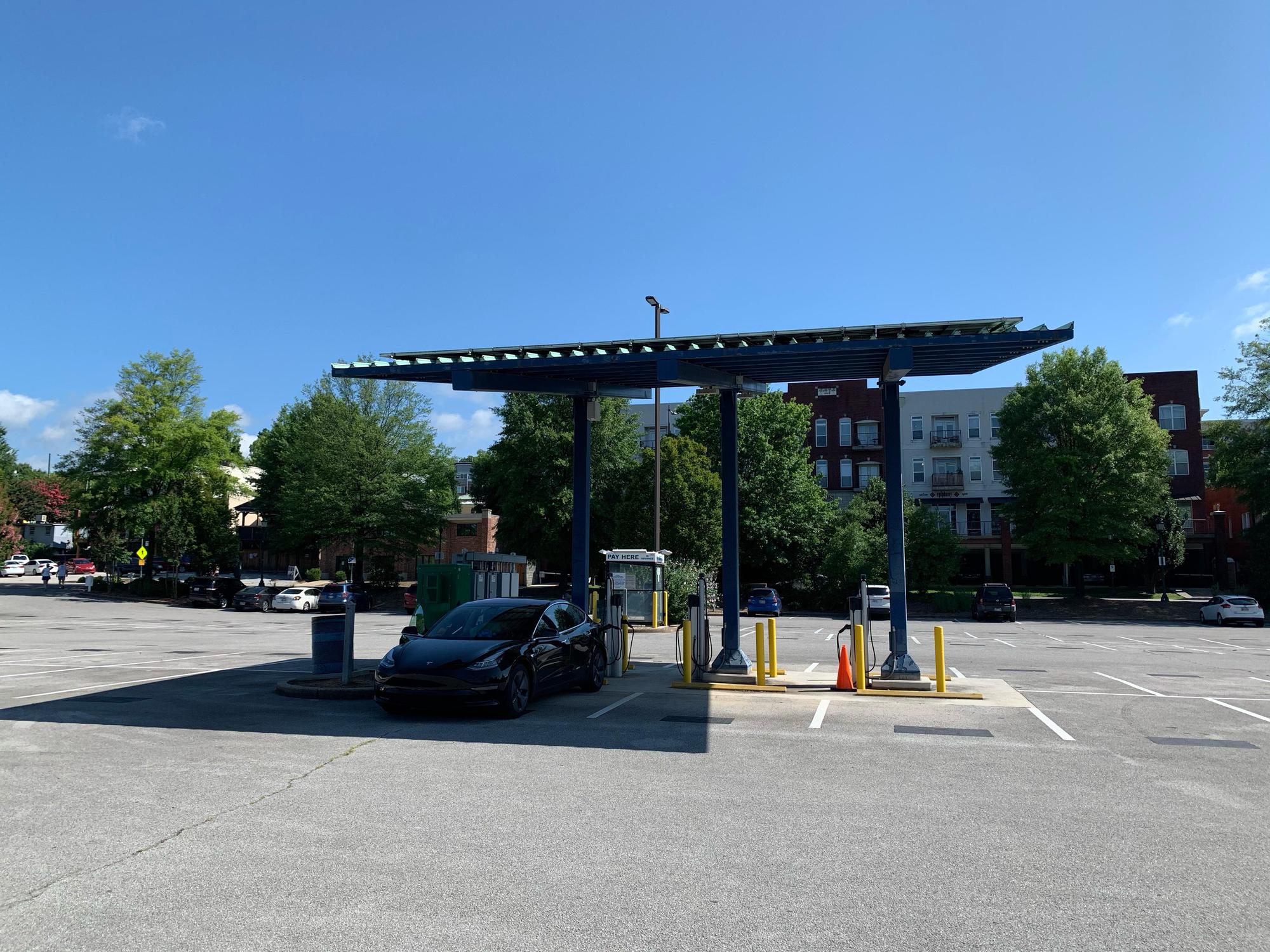 Coolidge Park | Chattanooga, TN | EV Station
