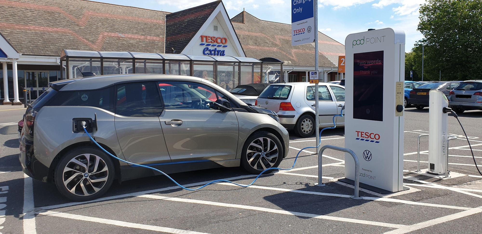 Tesco Extra Salisbury | Bourne Centre, Southampton Rd, Salisbury, SP1 ...