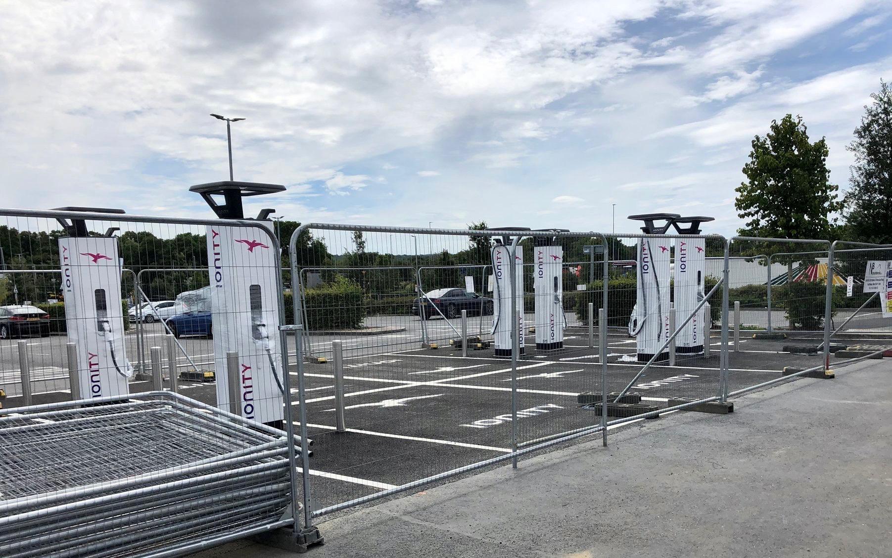 Cobham Services M25 (2) | Downside, England | EV Station