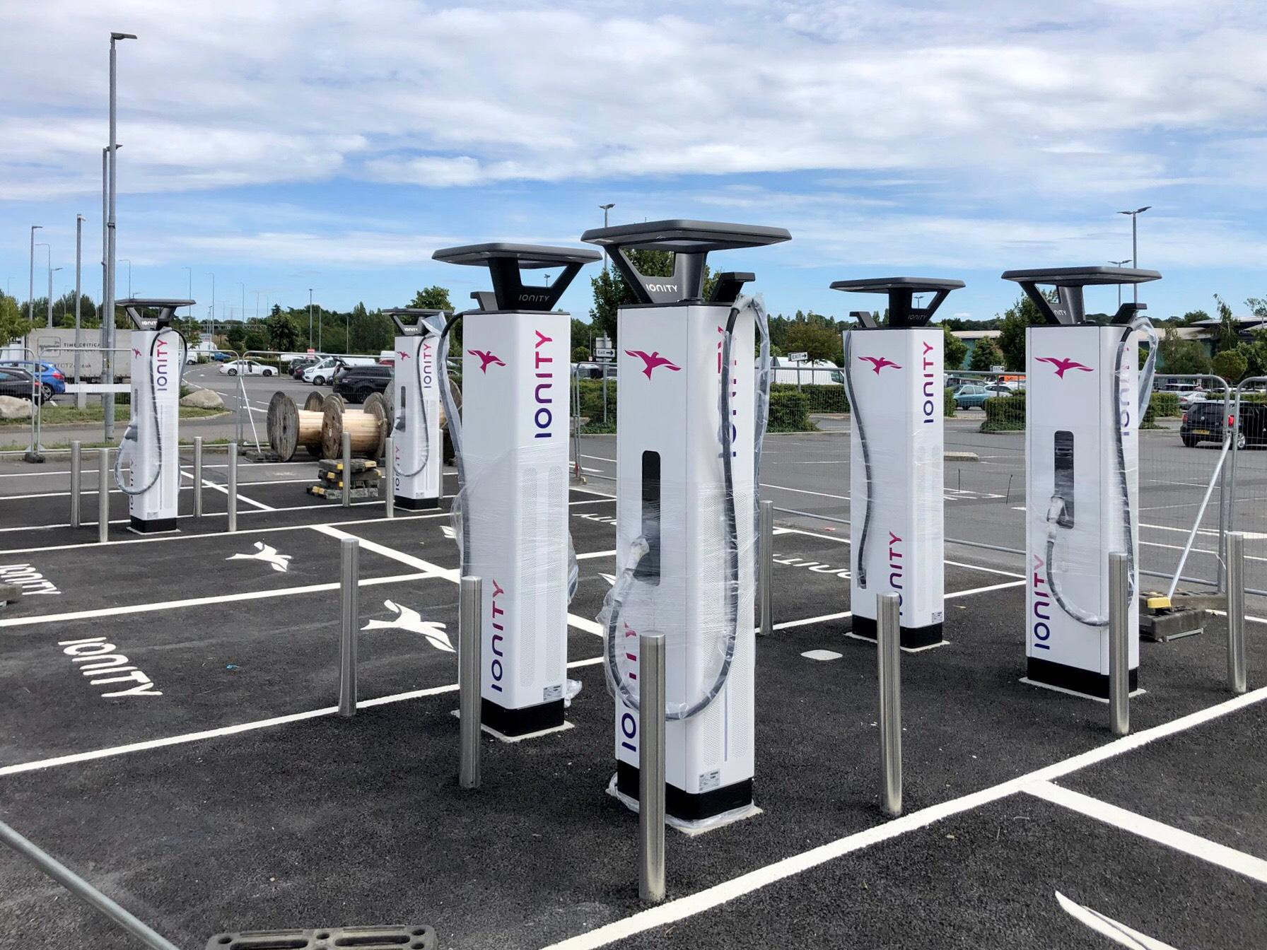 Cobham Services M25 (2) | Downside, England | EV Station