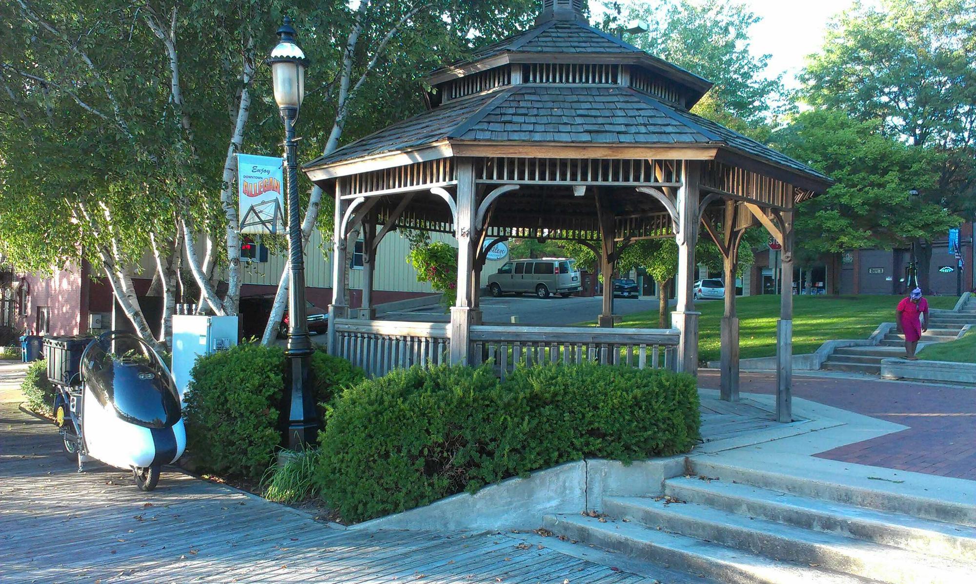 Mahon Park Gazebo | Allegan, MI | EV Station