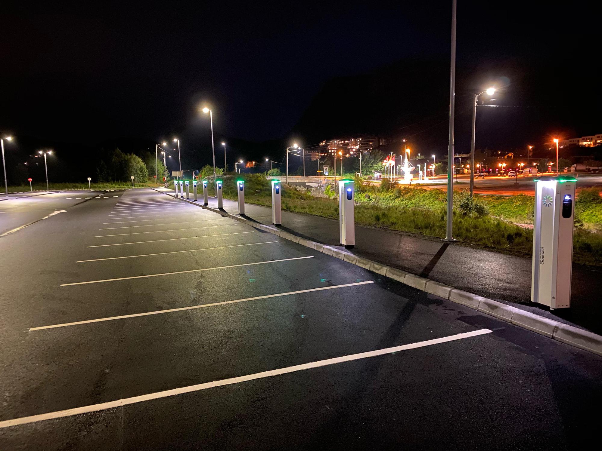 Aksdal South Parkeringsplass (1) | Tysværvegen 1, 5570 Aksdal, Norge ...
