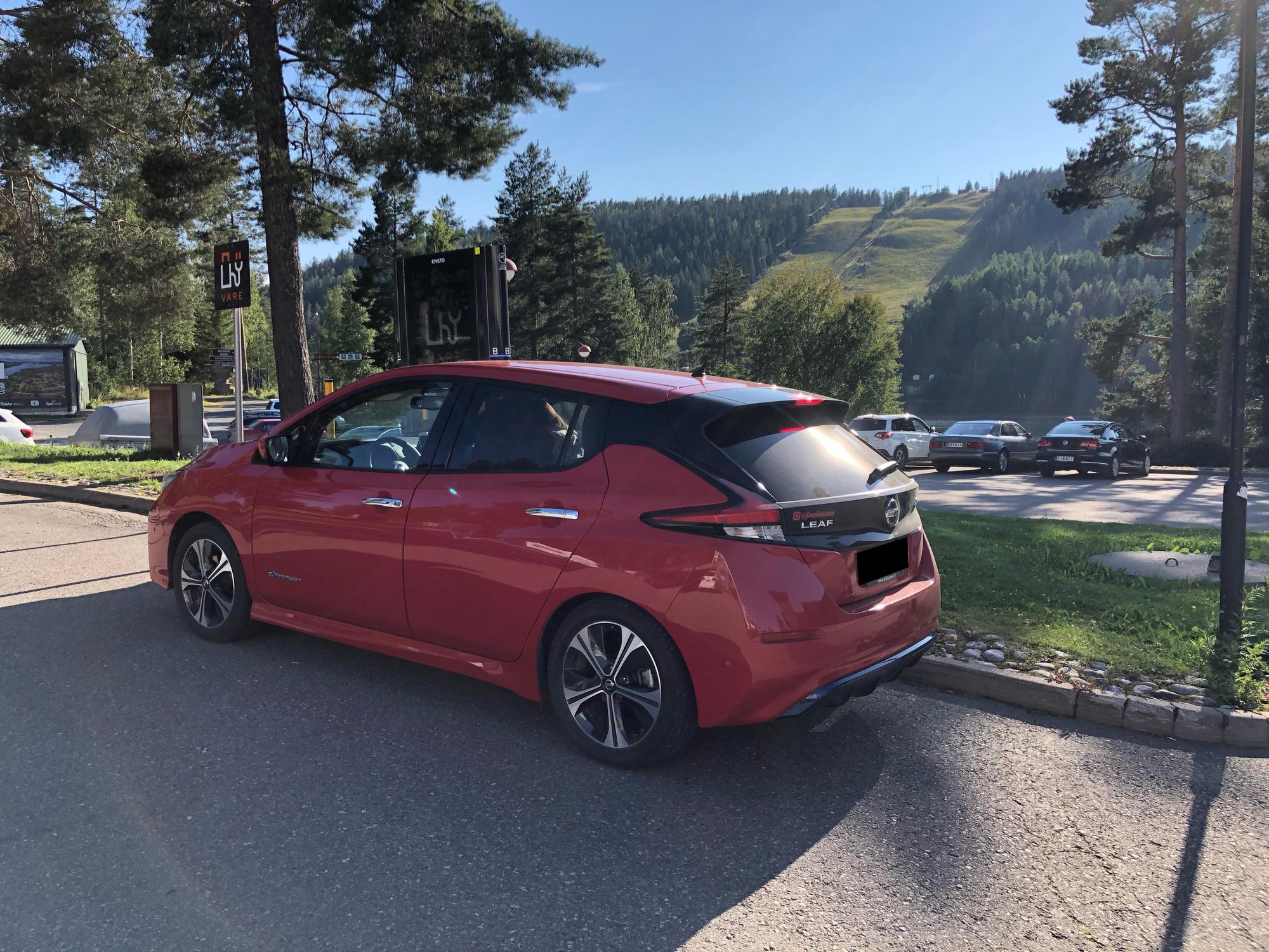 Väre/eParking Tahko Piazza | Sääskiniementie 560, 73310 Tahkovuori | EV ...