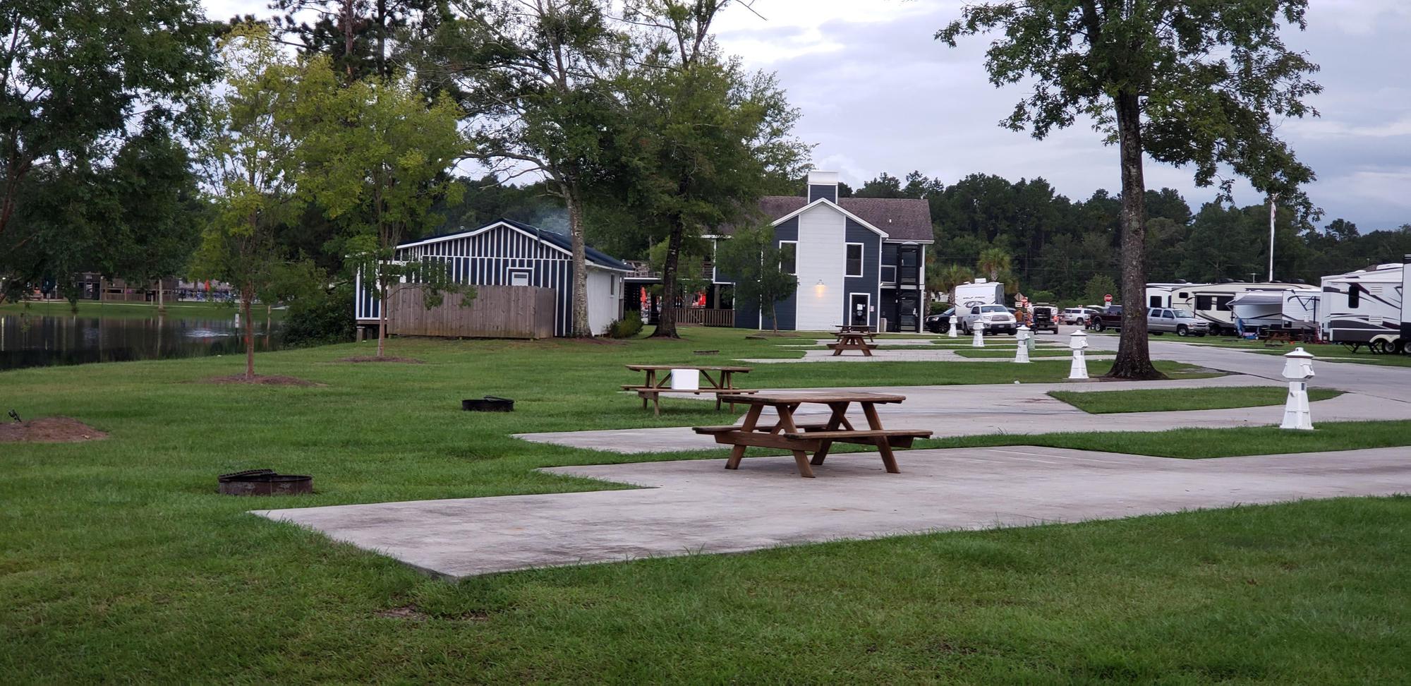 Reunion Lake RV Resort | Ponchatoula, LA | EV Station