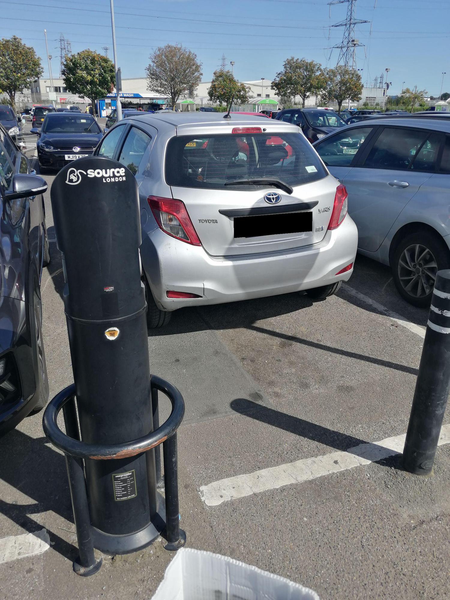 ASDA | Croydon, England | EV Station