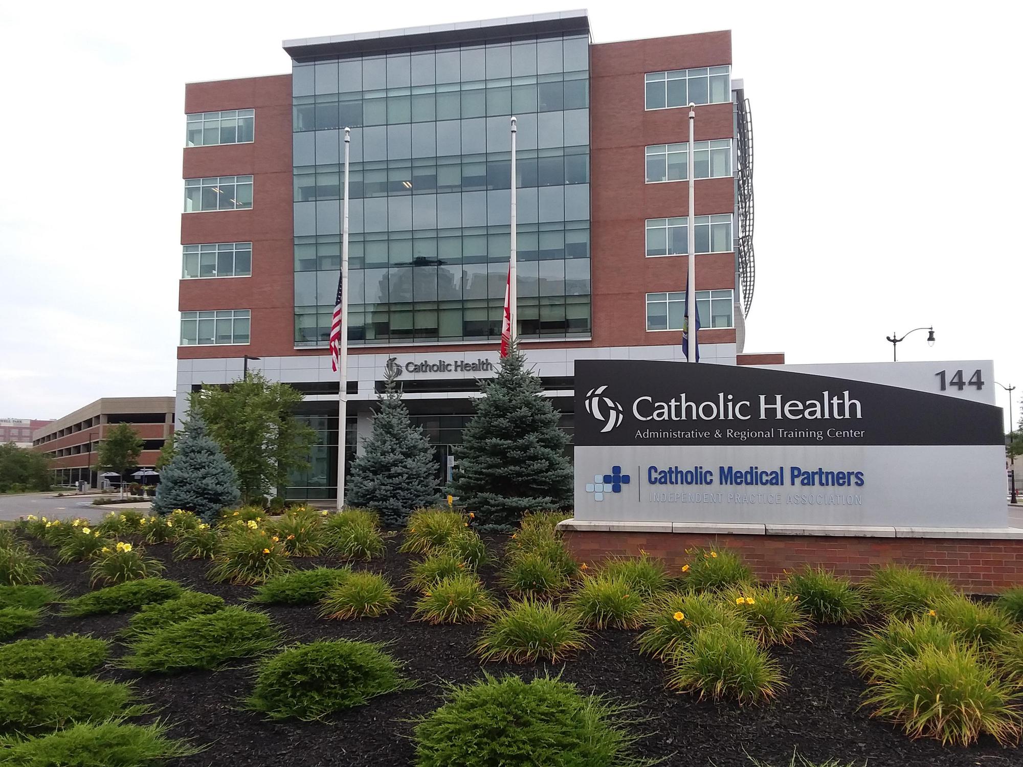 Catholic Health Genesee Ramp | Buffalo, NY | EV Station