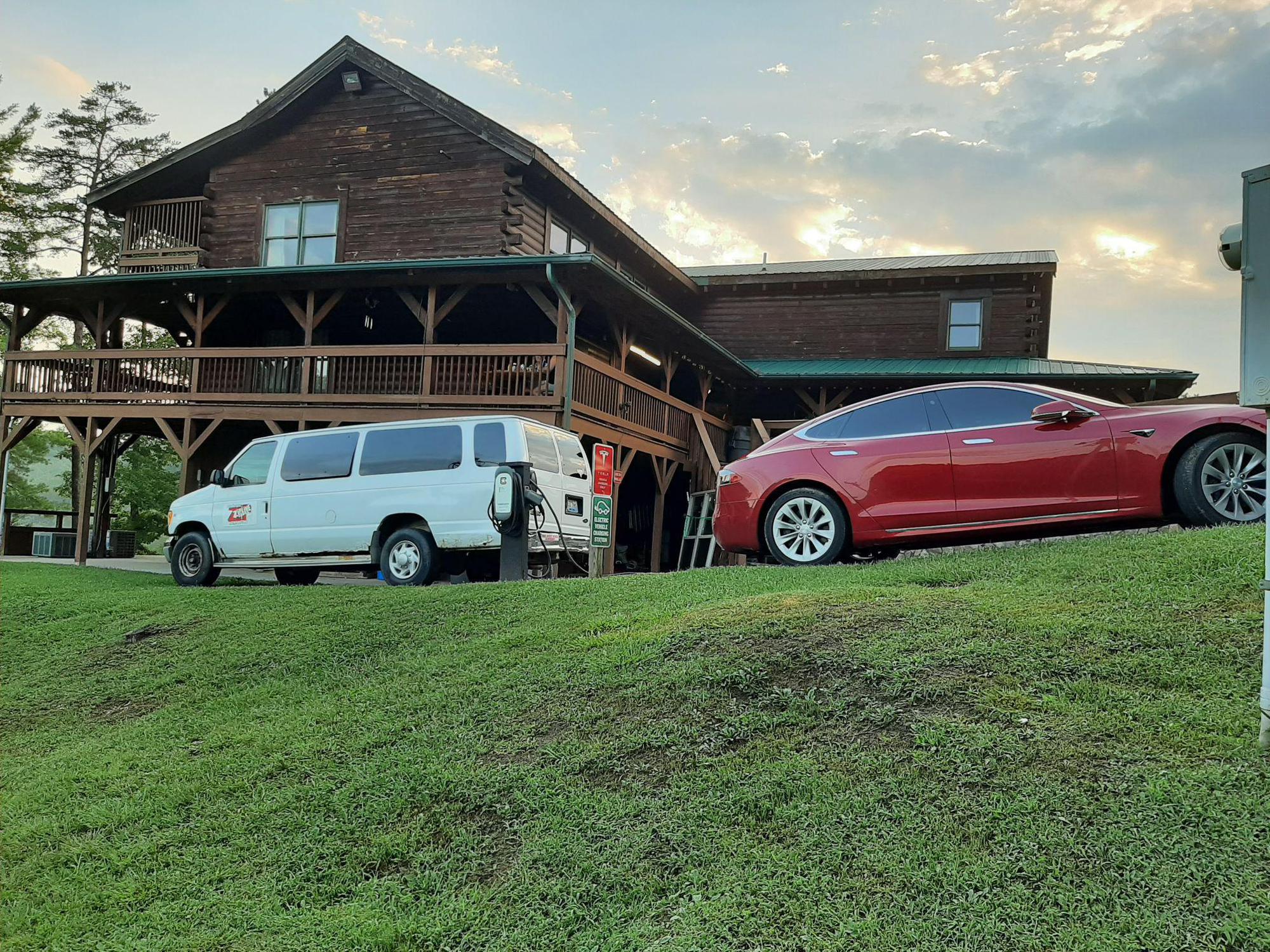 Cliffview Resort Cabins | Campton, KY | EV Station