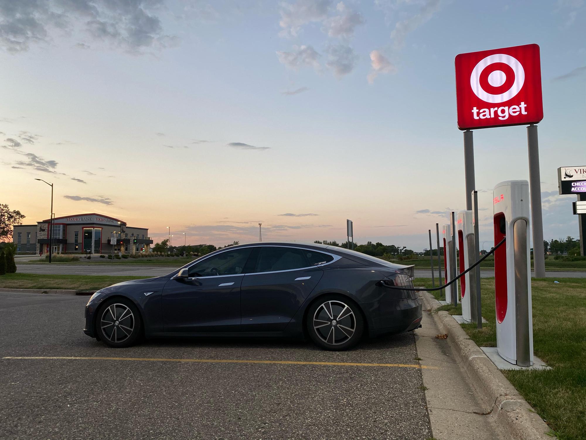 Target | Alexandria, MN | EV Station
