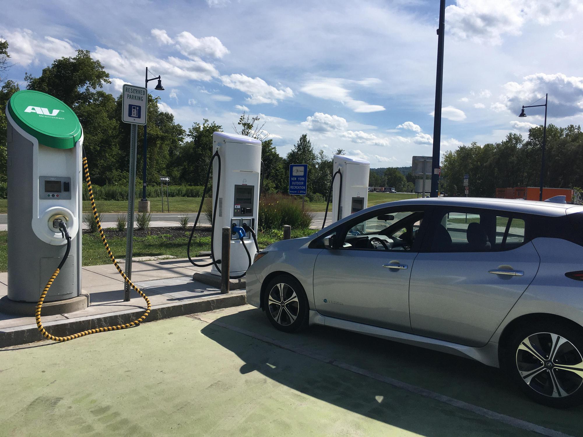 Mohawk Valley Welcome Center | Randall, NY | EV Station
