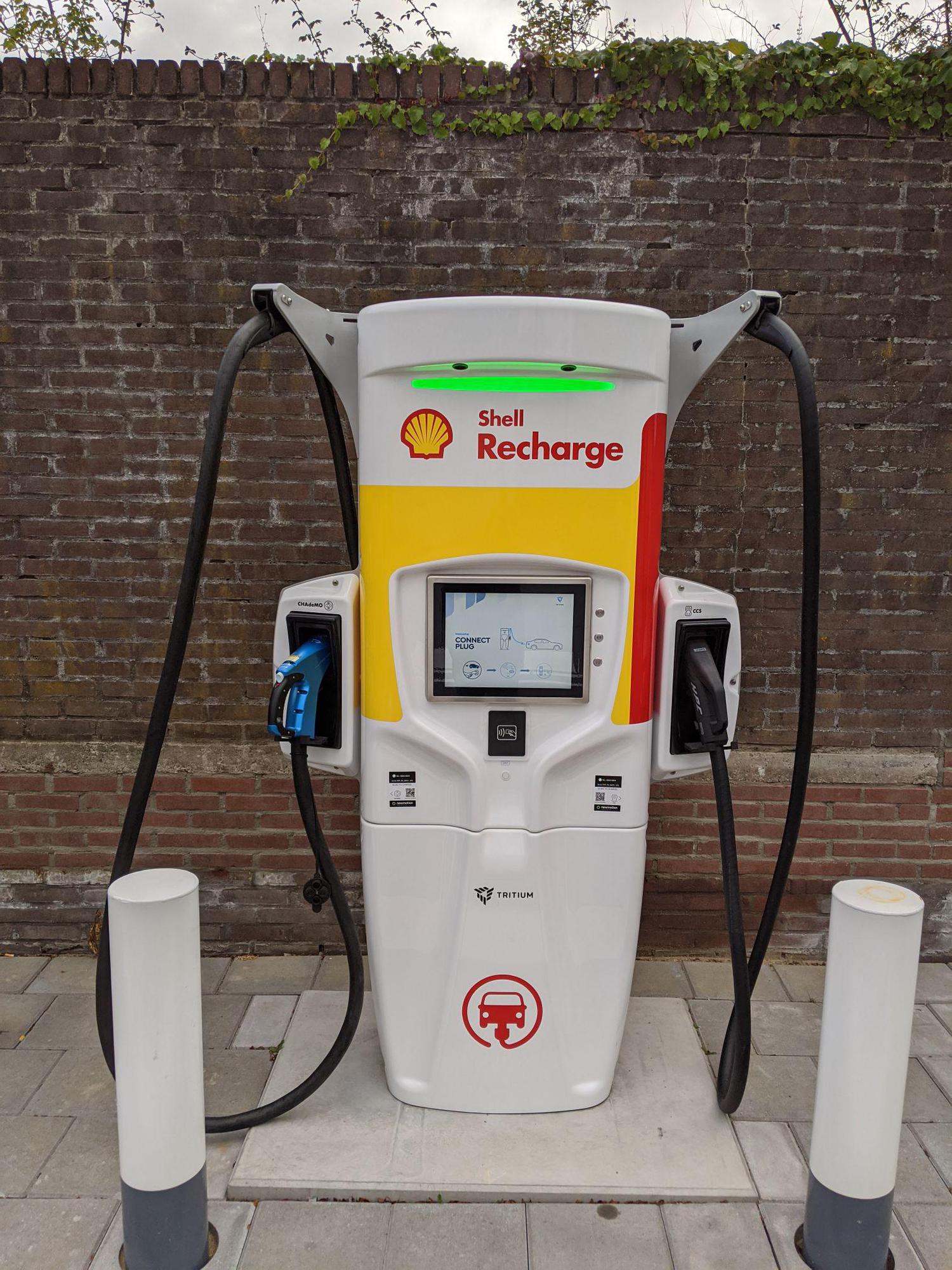 Shell Recharge | Radio Kootwijk, GE | EV Station