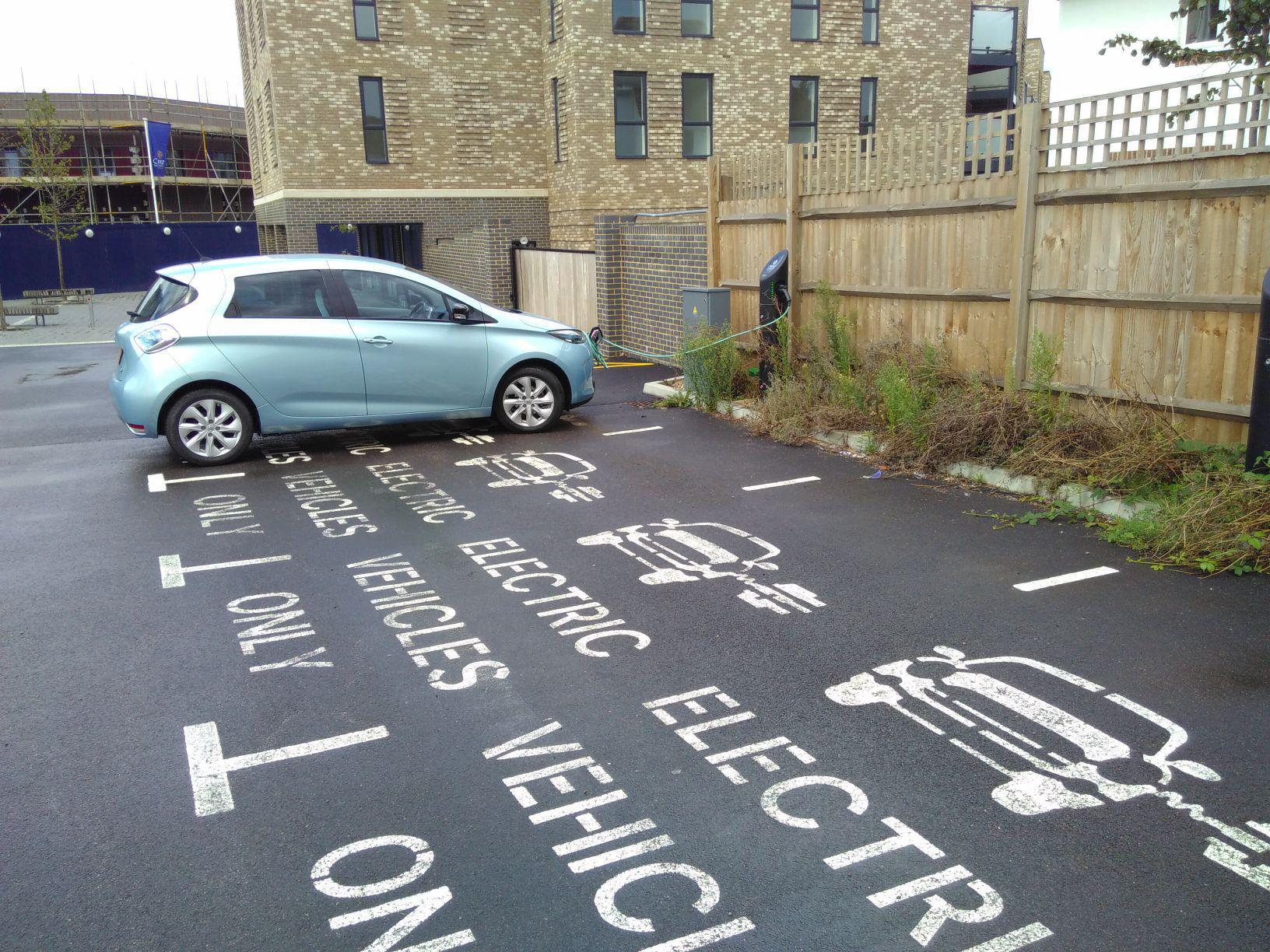 Yew Tree Car Park | Southborough, England | EV Station