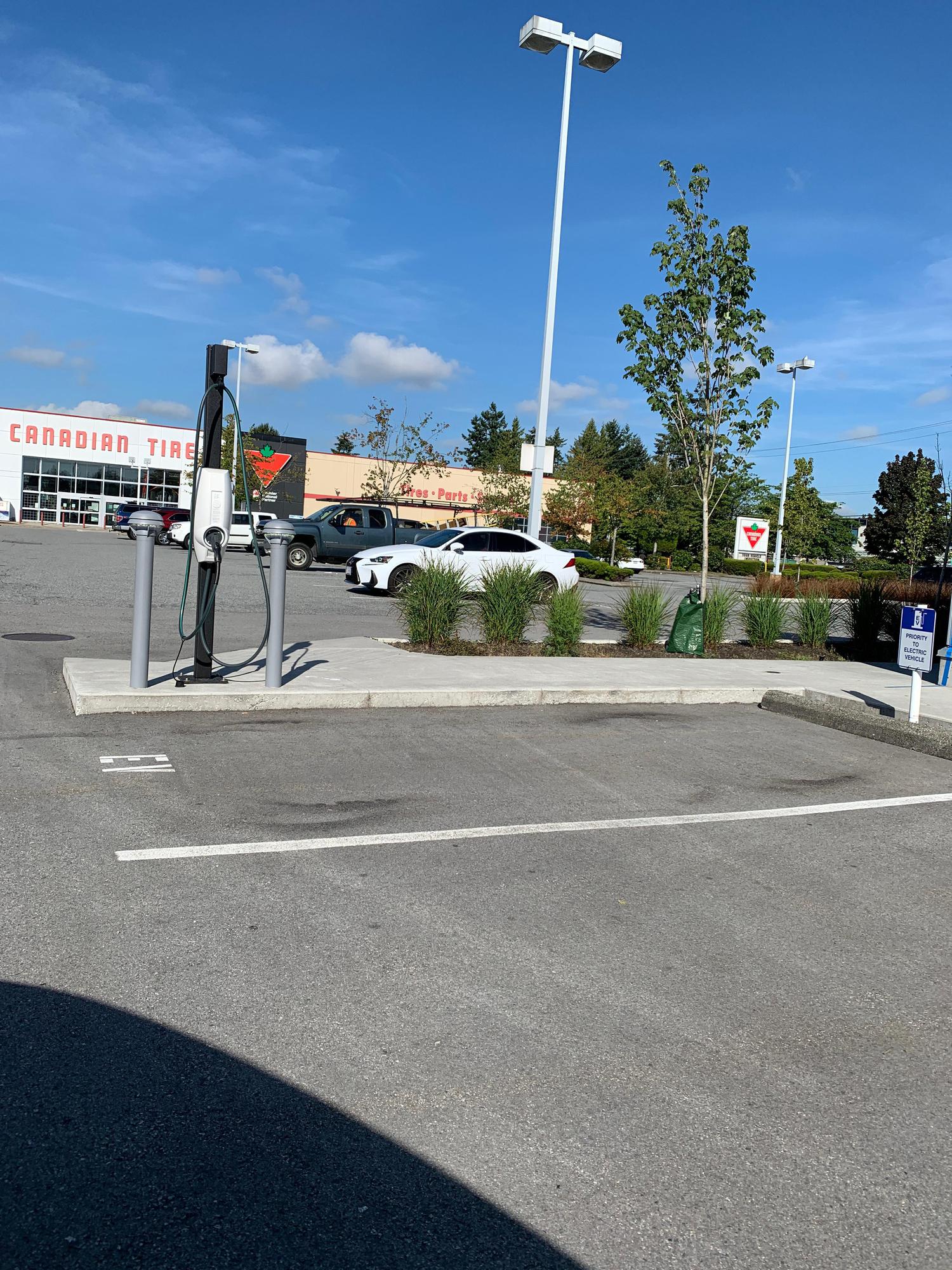 Vancity Newton Community Branch (Br27) | Surrey, BC | EV Station