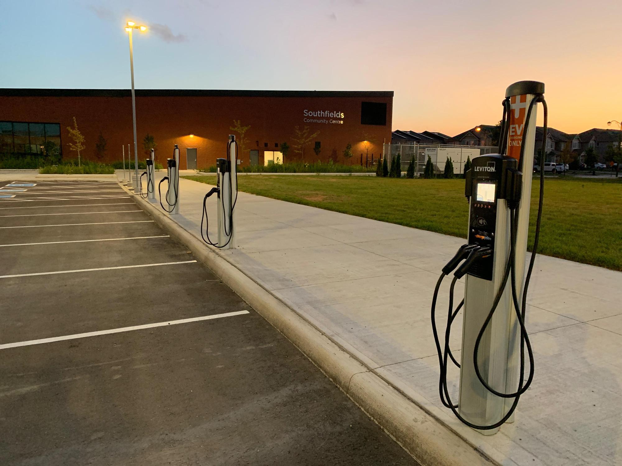 Southfields Village Community Centre | Caledon, ON | EV Station