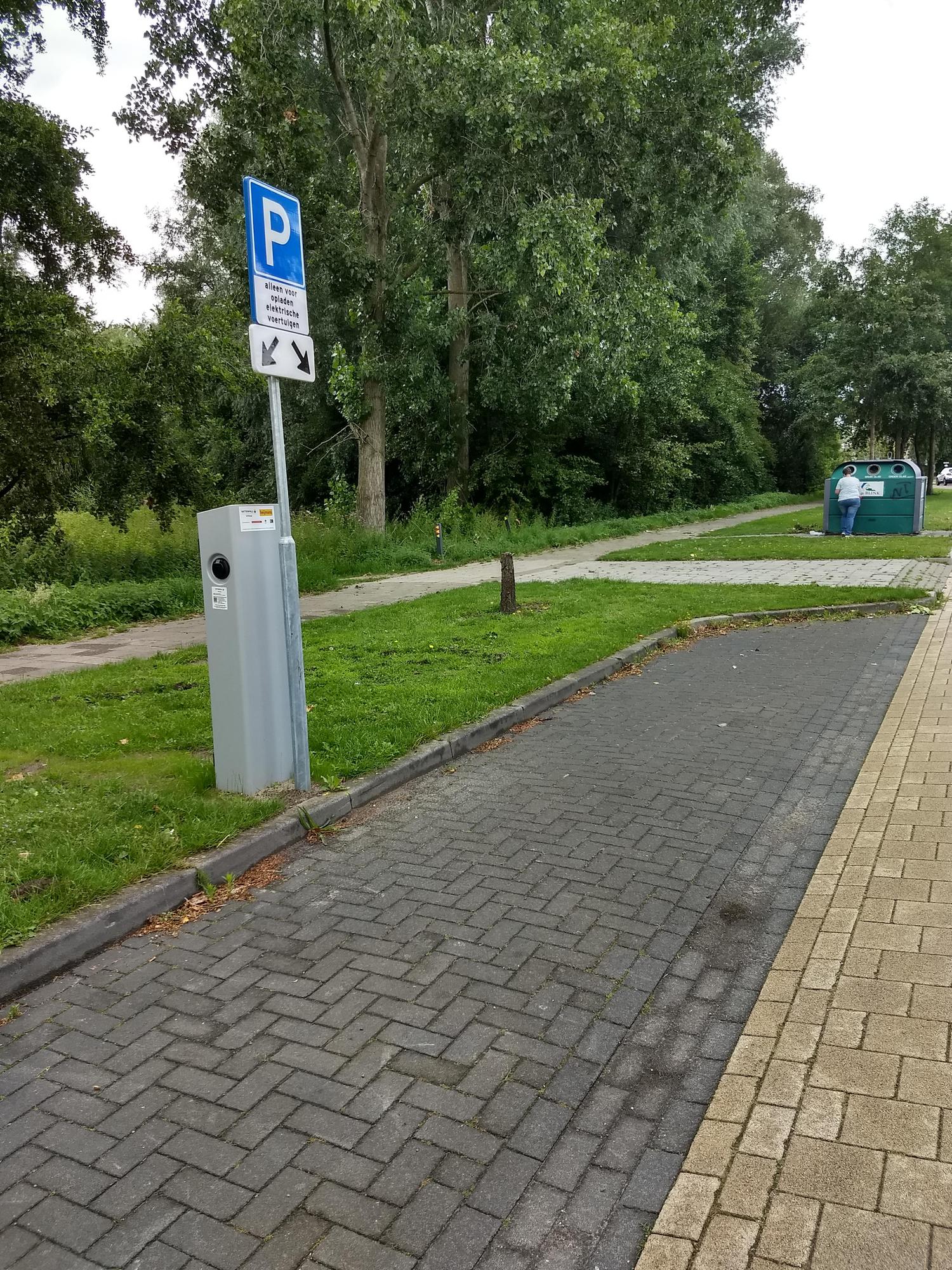 Vattenfall | Beek en Donk, NB | EV Station
