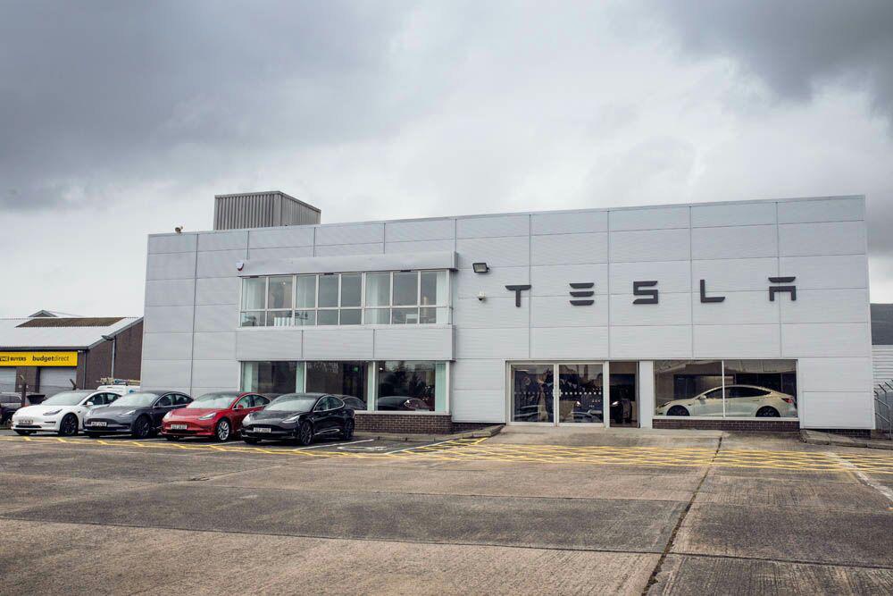 Tesla Centre Belfast | 15 Boucher Rd, Belfast BT12 6NT, UK | EV Station