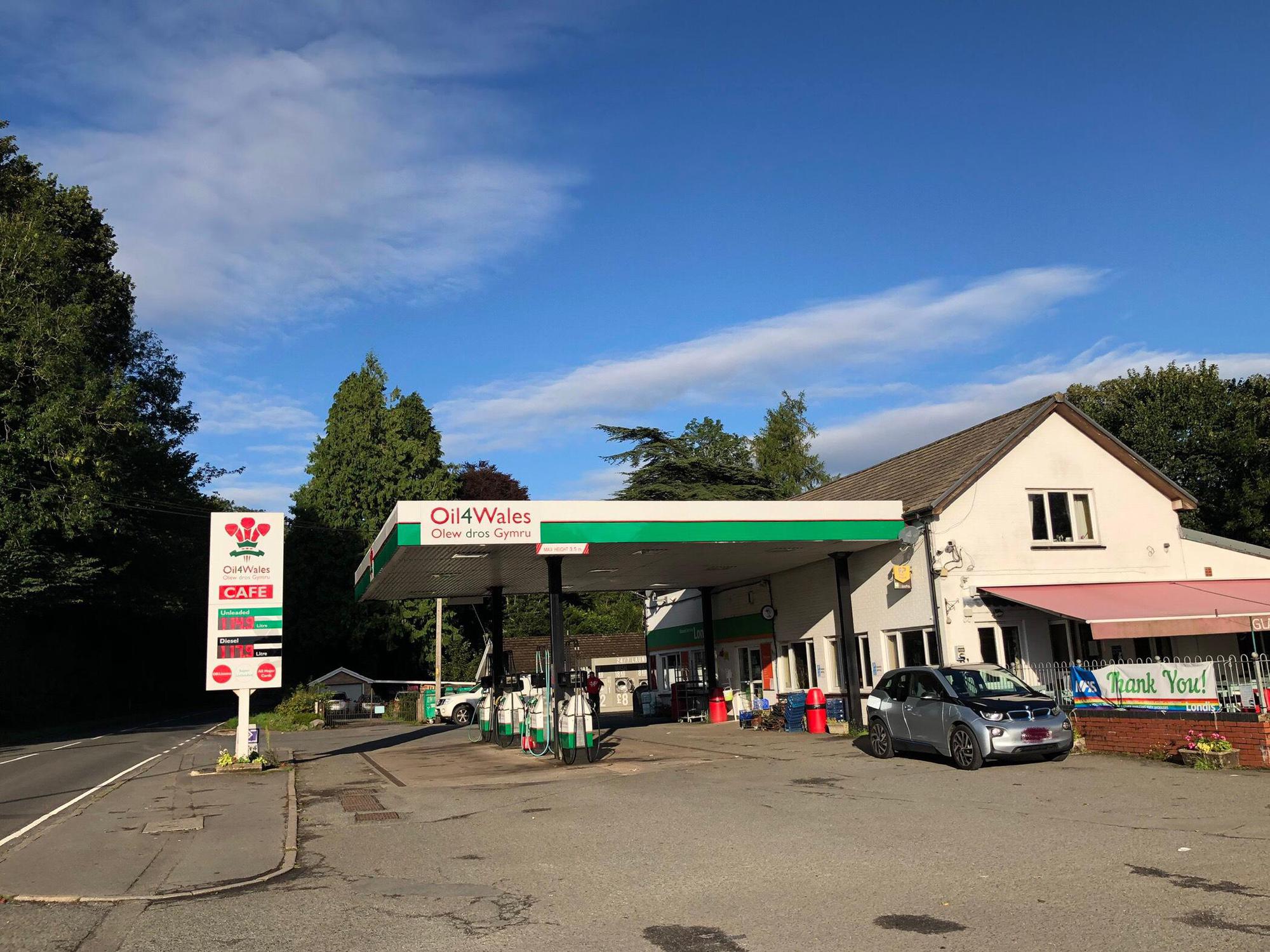 Glanusk Services | Brecon, Wales | EV Station