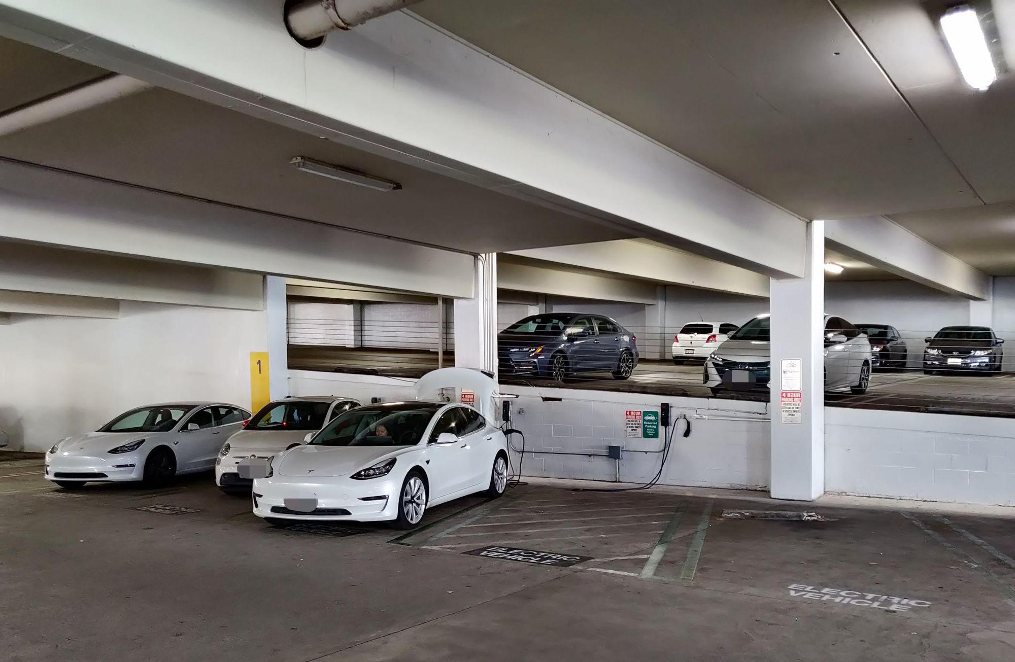 Downtown Brea - 101 S Brea Blvd Garage | Brea, CA | EV Station