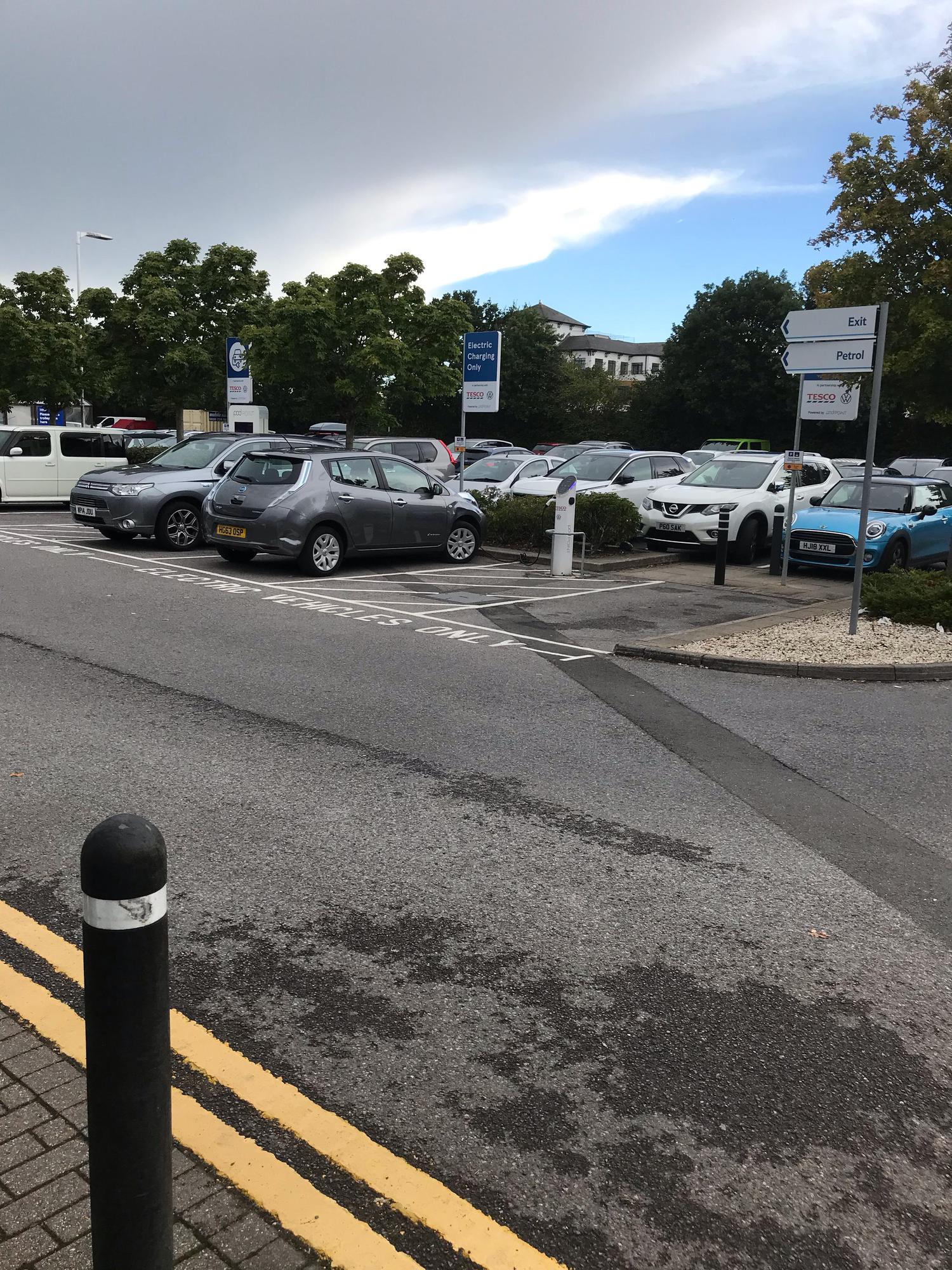 Tesco Extra Bournemouth | Riverside Avenue, Bournemouth, BH7 7DY ...