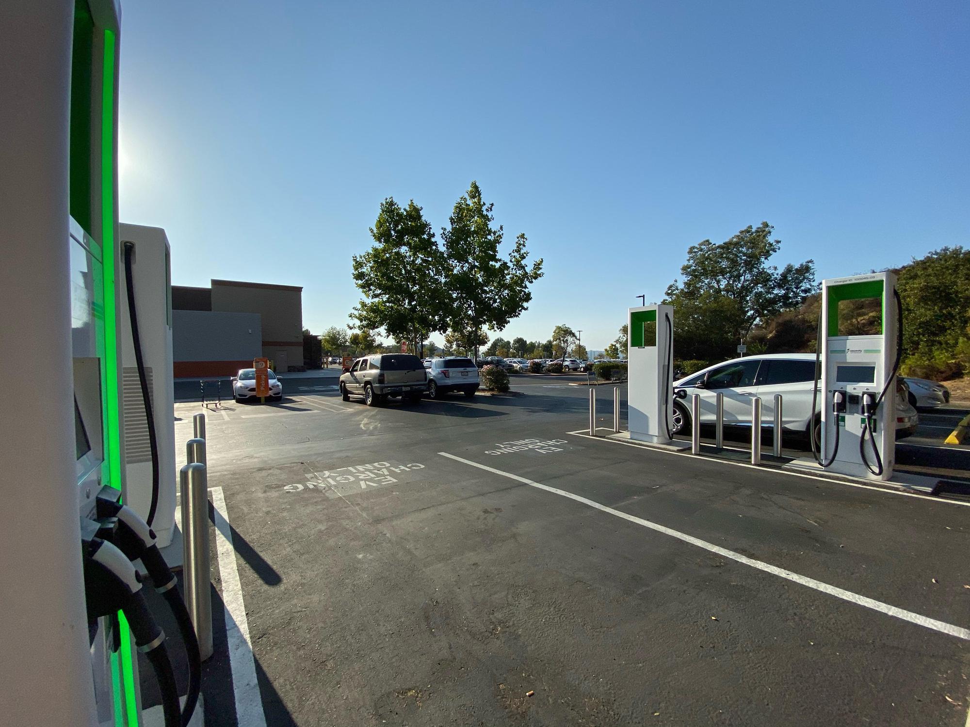 Walmart Supercenter El Cajon | El Cajon, CA | EV Station