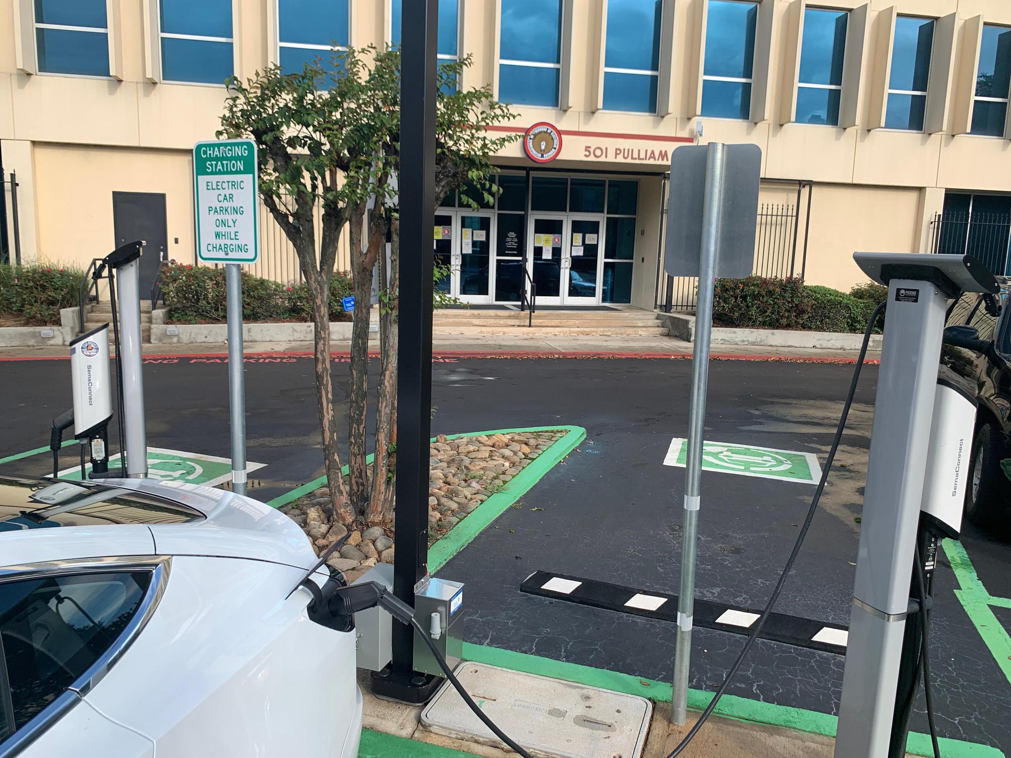 IBEW Building | Atlanta, GA | EV Station