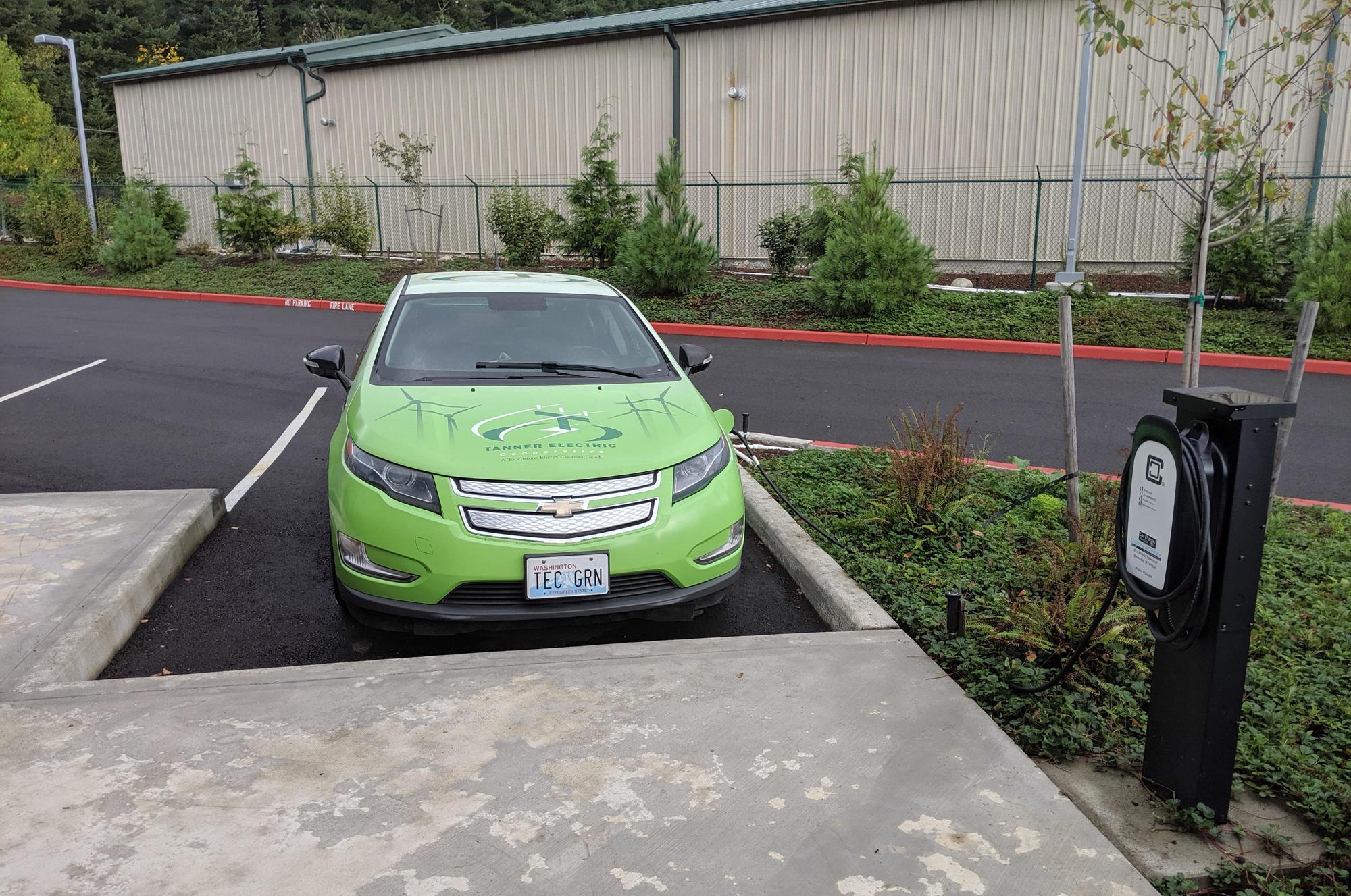 Tanner Electric Cooperative | North Bend, WA | EV Station