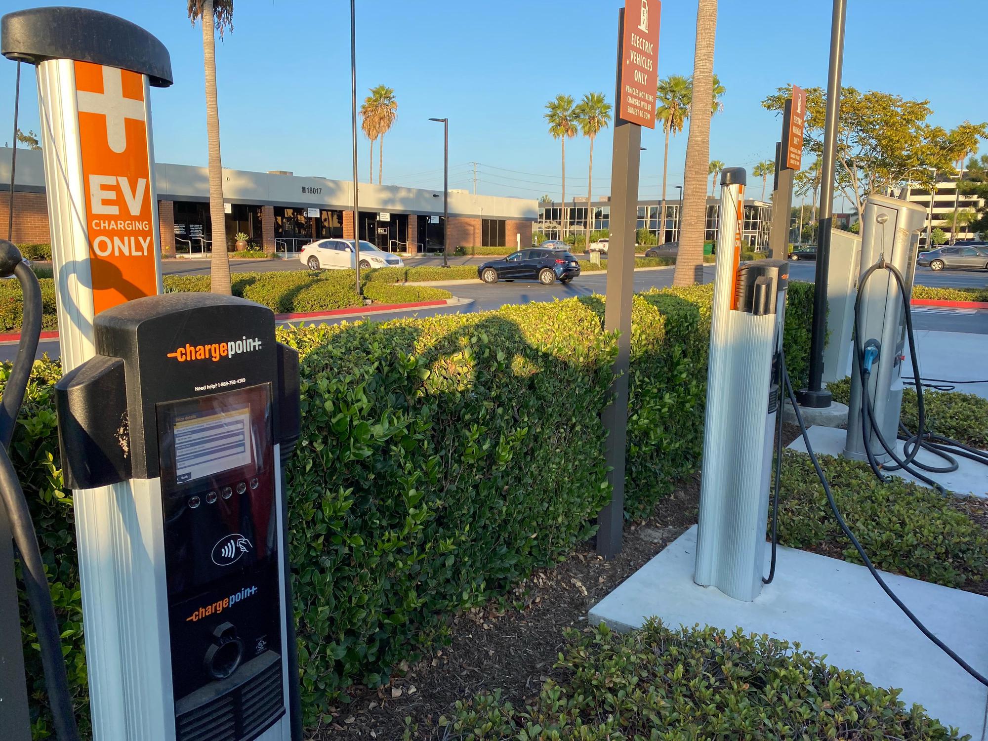 The Square | Irvine, CA | EV Station