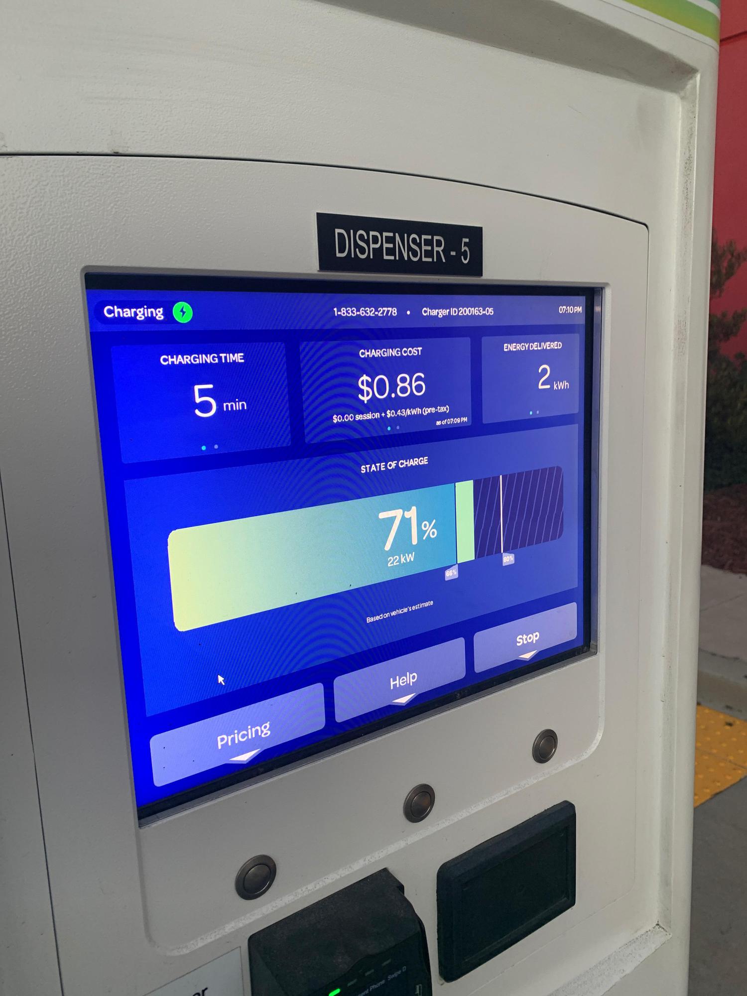 Target | Alameda, CA | EV Station