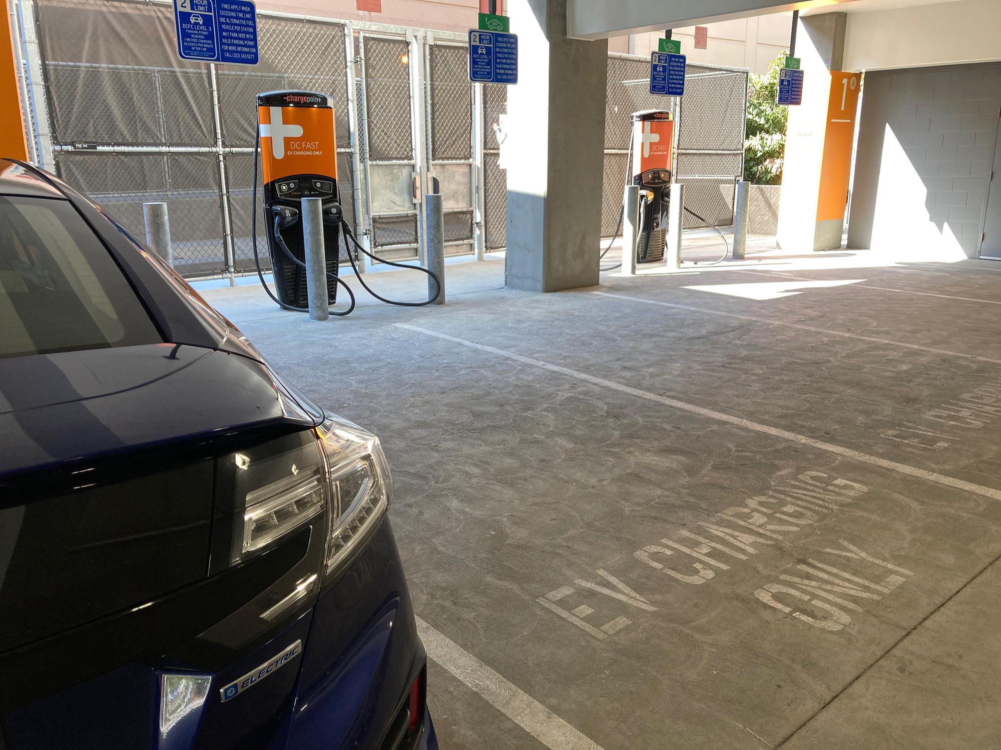 Cal State Los Angeles - Parking Structure E (1) | Los Angeles, CA | EV Station