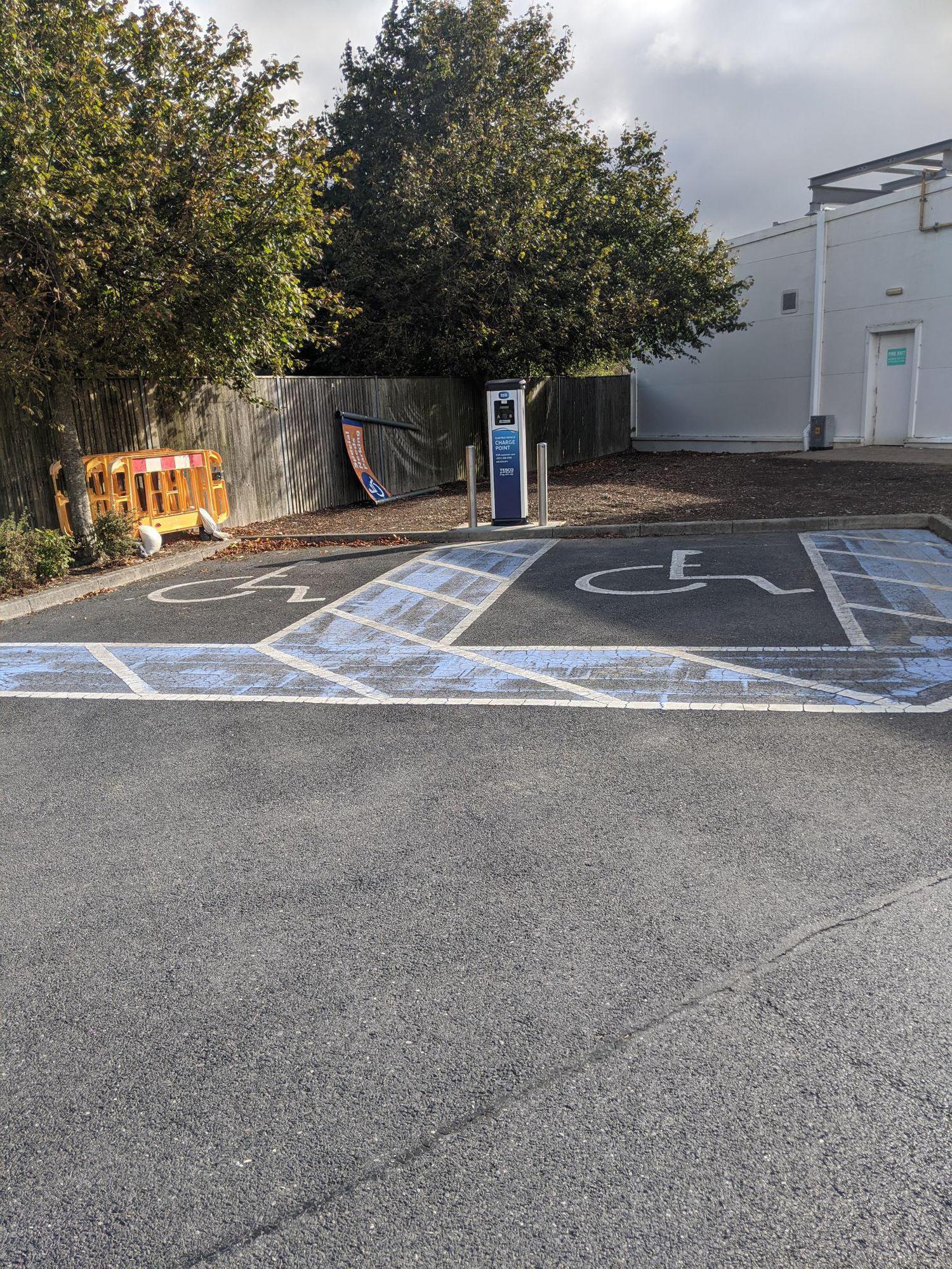 Tesco | New Ross, WX | EV Station