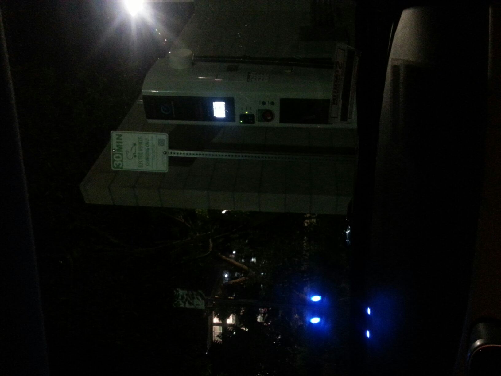 Cal State Fullerton - Mihaylo Hall | Fullerton, CA | EV Station