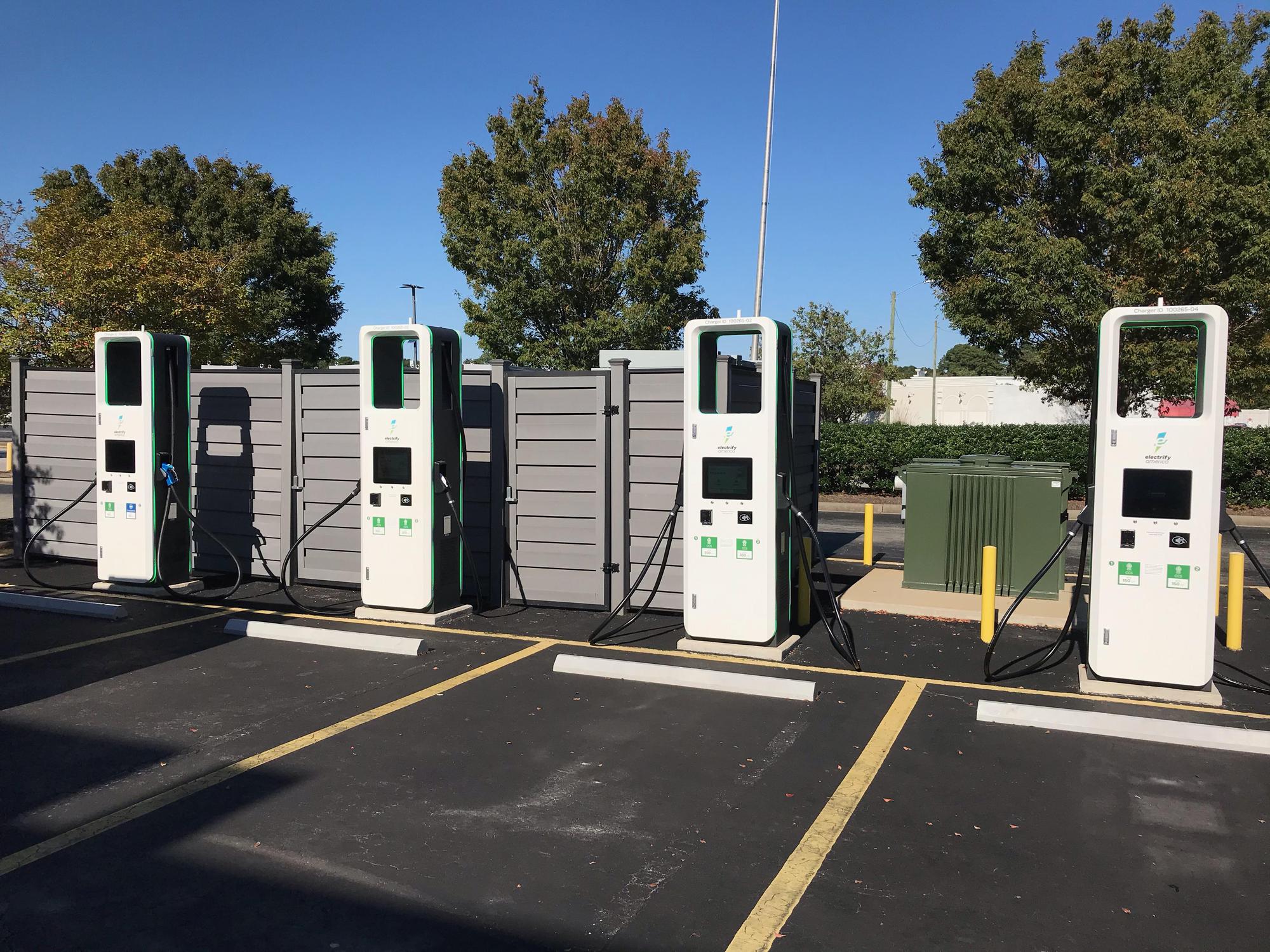 Carolina Premium Outlets | Smithfield, NC | EV Station